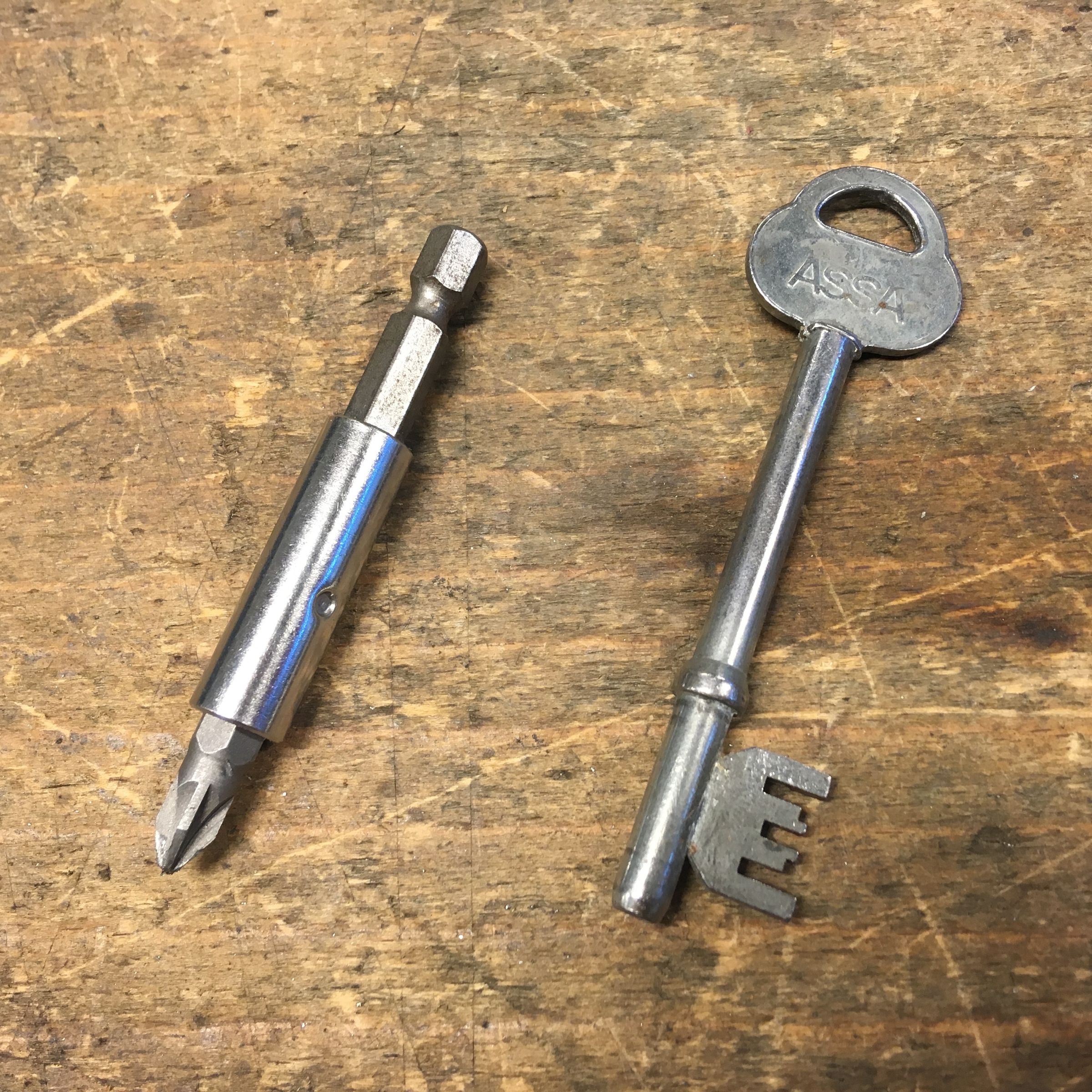 EDC on a Key Chain, 3 Parts… : 10 Steps (with Pictures) - Instructables
