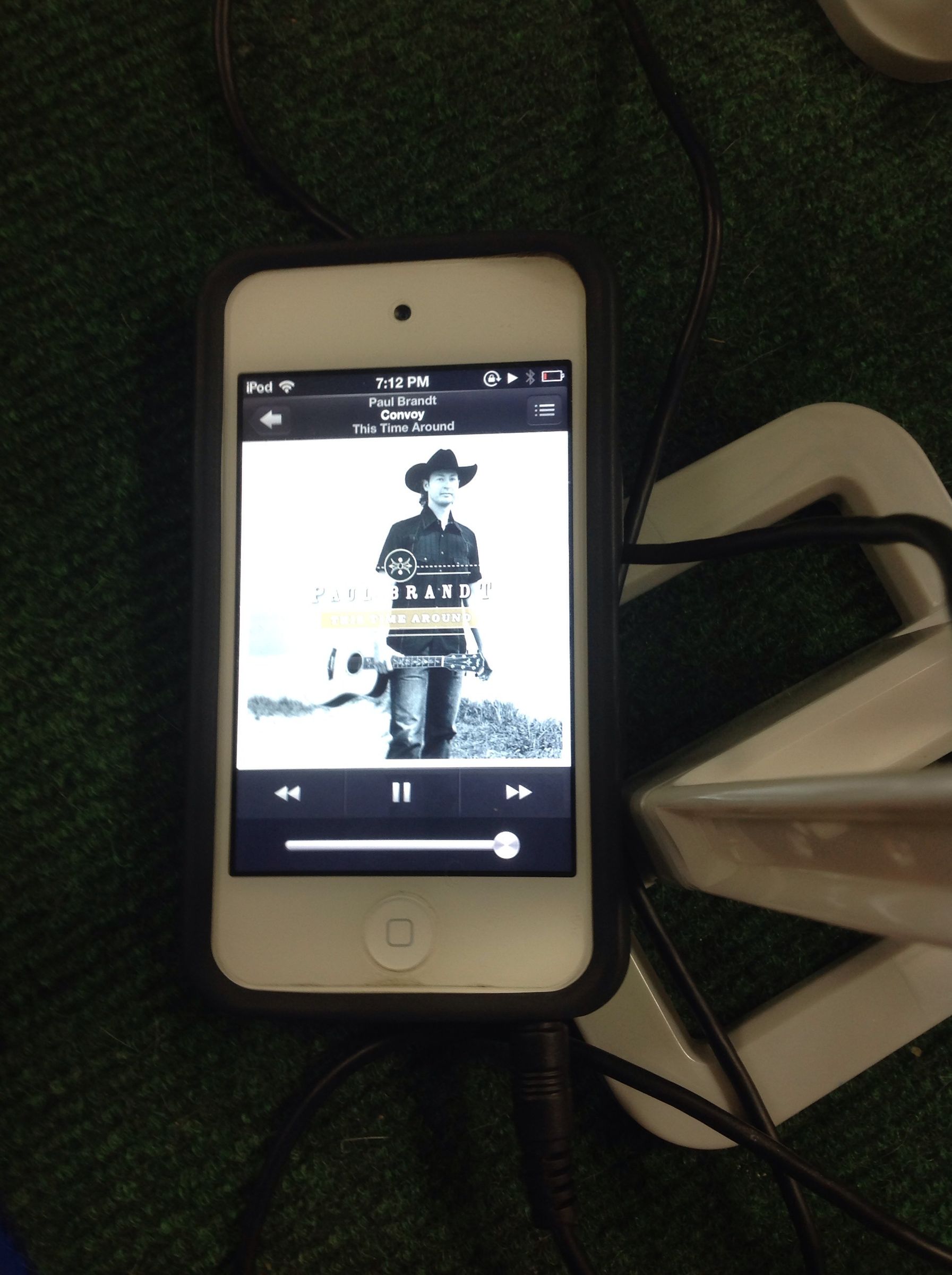 IPod Speaker(cheep and Easy) : 3 Steps - Instructables