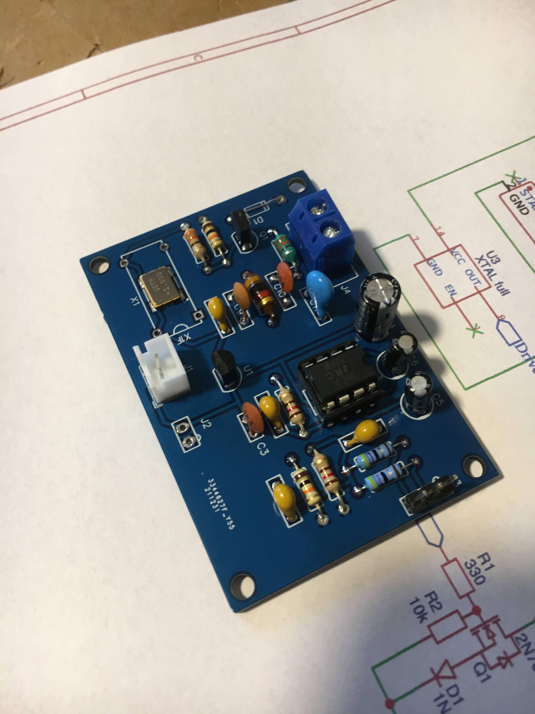 AM Radio Modulator / Short Range Transmitter : 4 Steps - Instructables