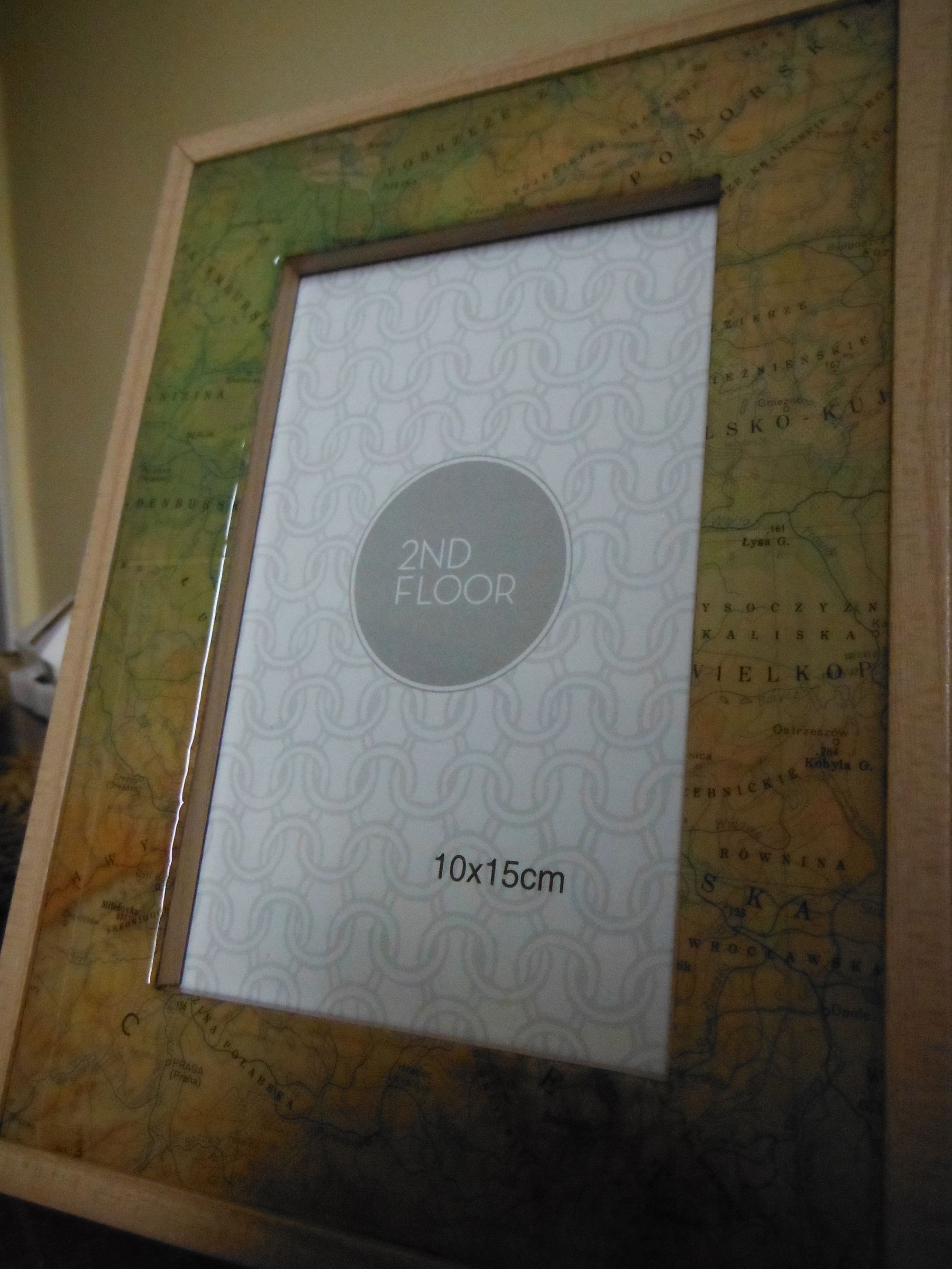 Custom Modified Frames With Inset Map Sections - Instructables