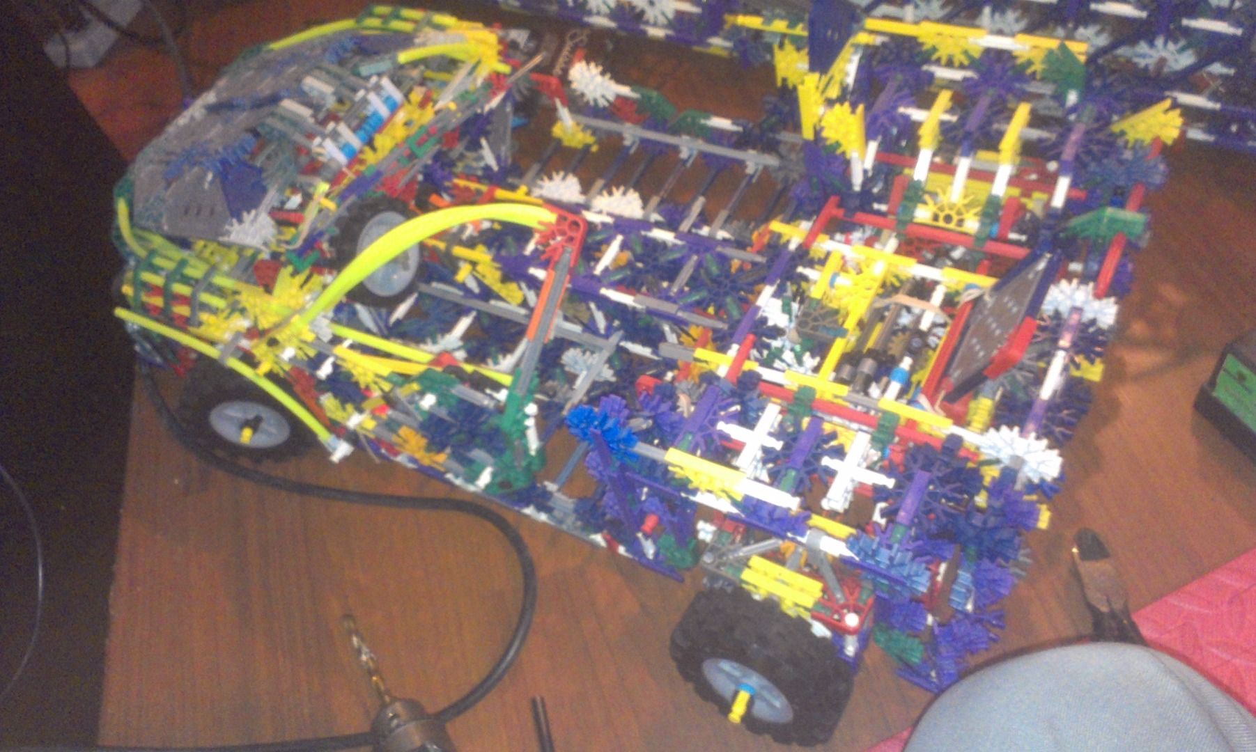 Big Mechanical K'nex Car : 3 Steps (with Pictures) - Instructables