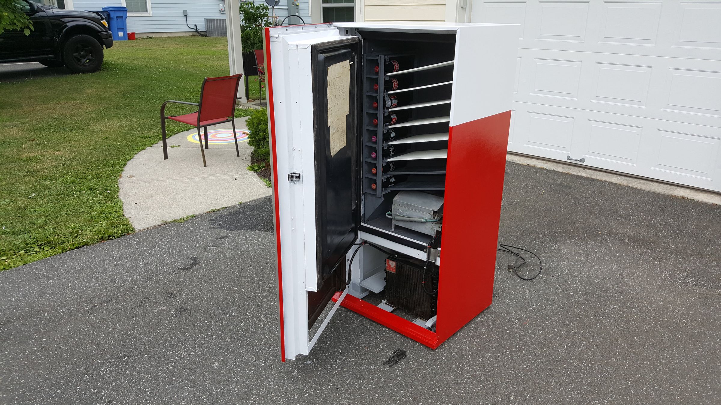 Restoring a 1960's Coke Machine! : 9 Steps (with Pictures) - Instructables