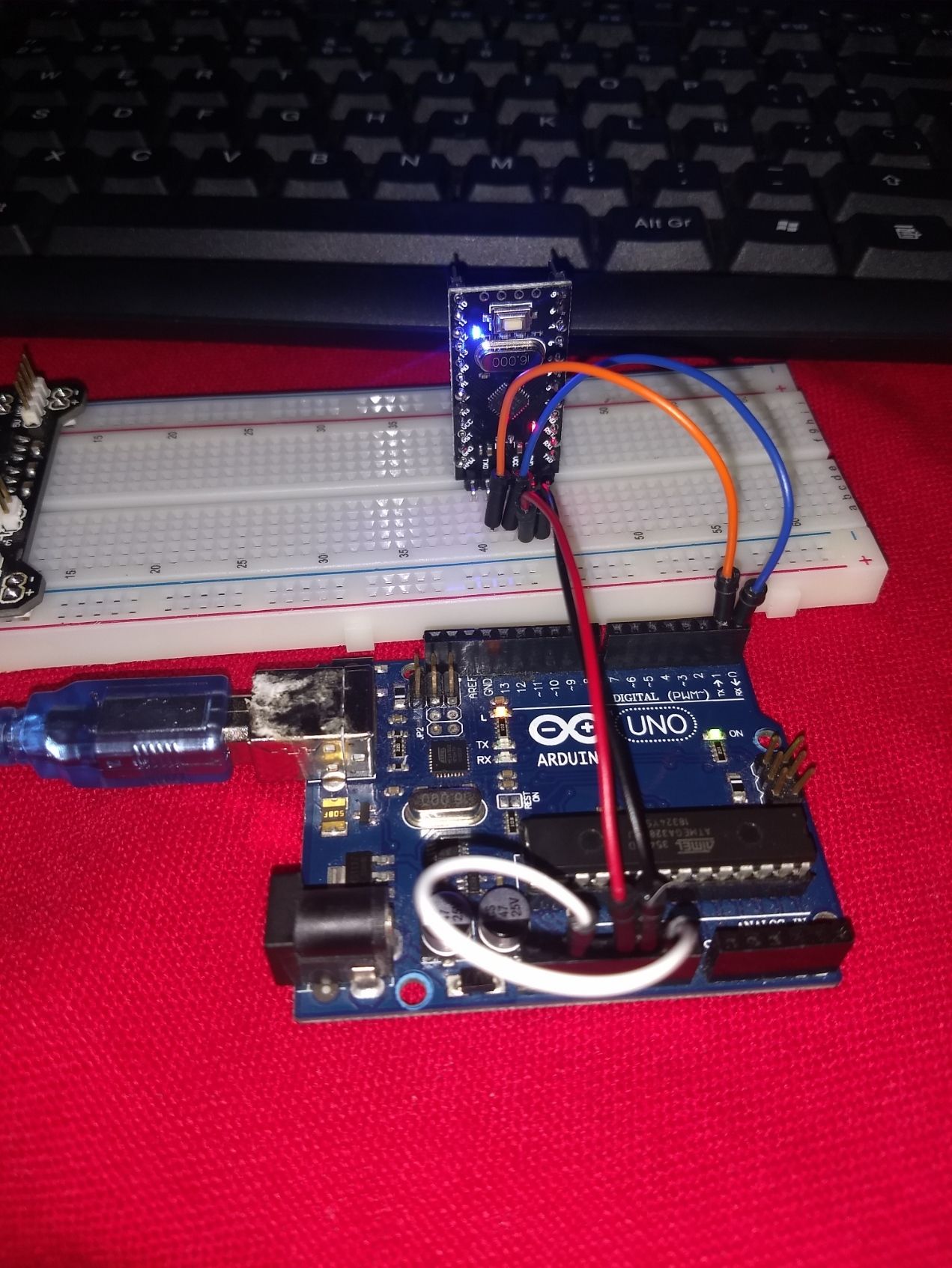 How to Program an Arduino Pro Mini With Arduino Uno SMD or DIP : 3 ...