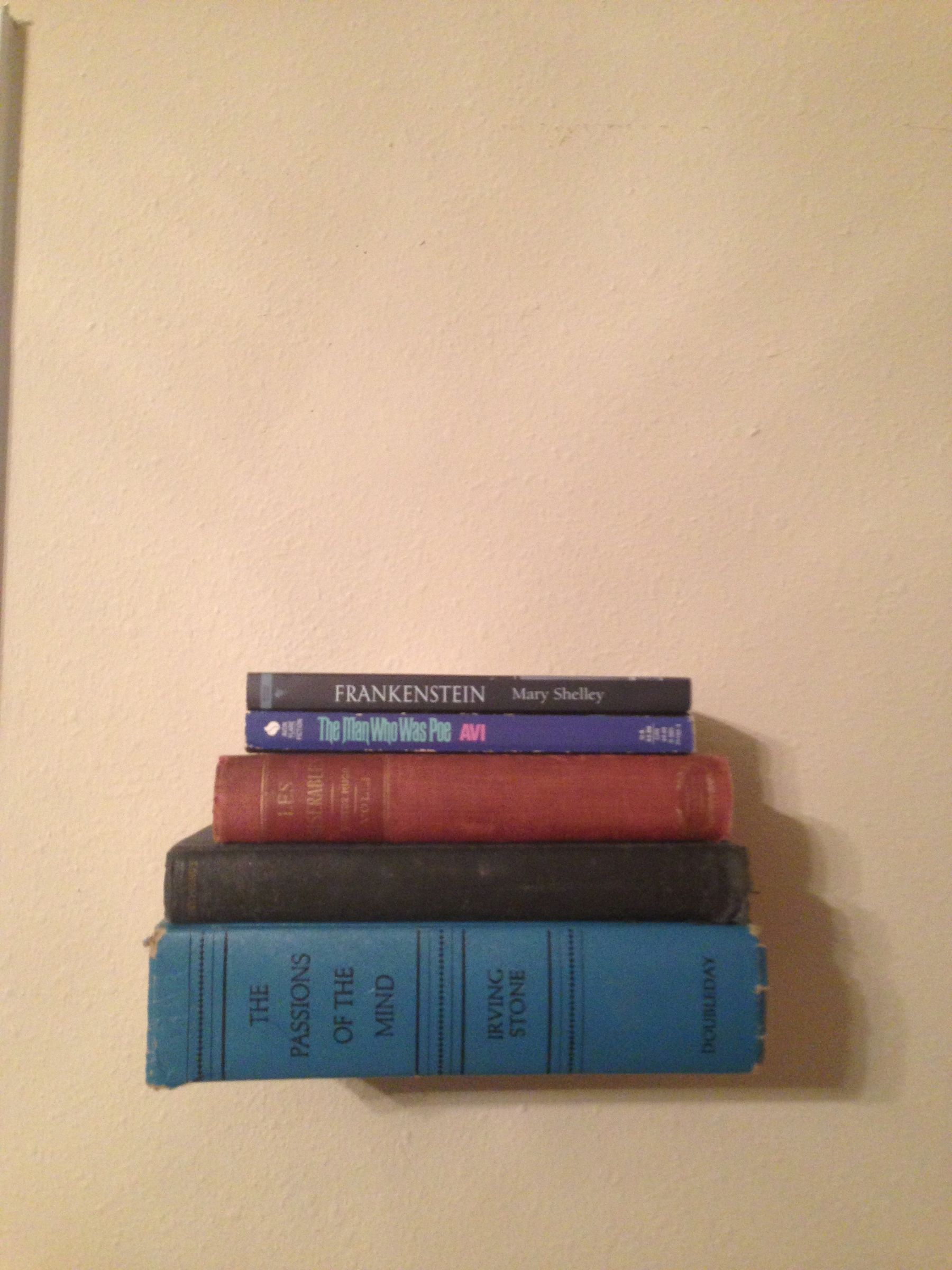 Invisible Bookshelf That Will Not Damage Your Books! : 6 Steps ...