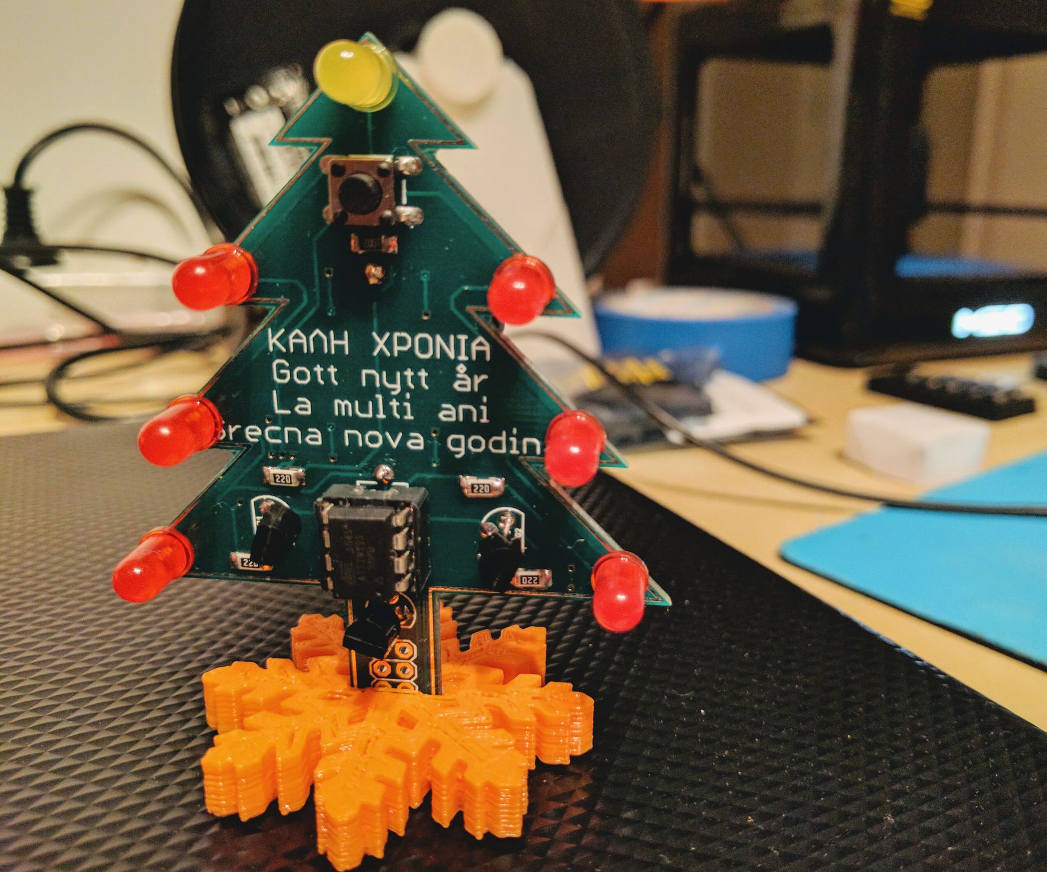A Christmas-tree PCB Ornament : 4 Steps (with Pictures) - Instructables