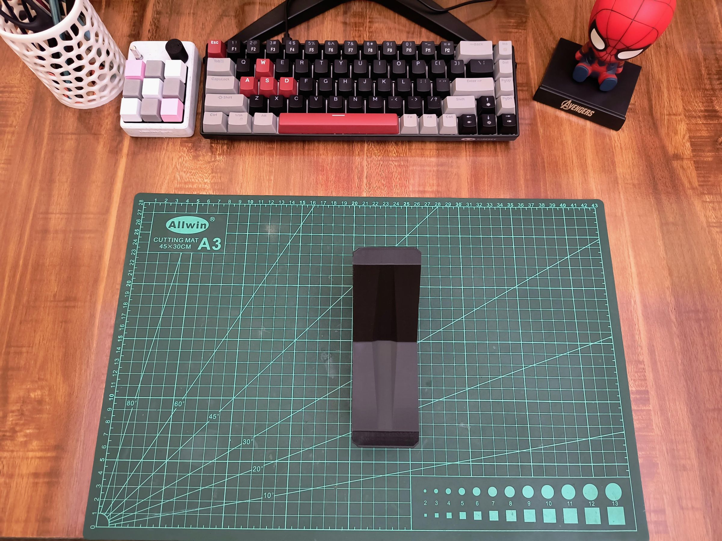 DIY 3D Printed Monitor Stand : 3 Steps - Instructables