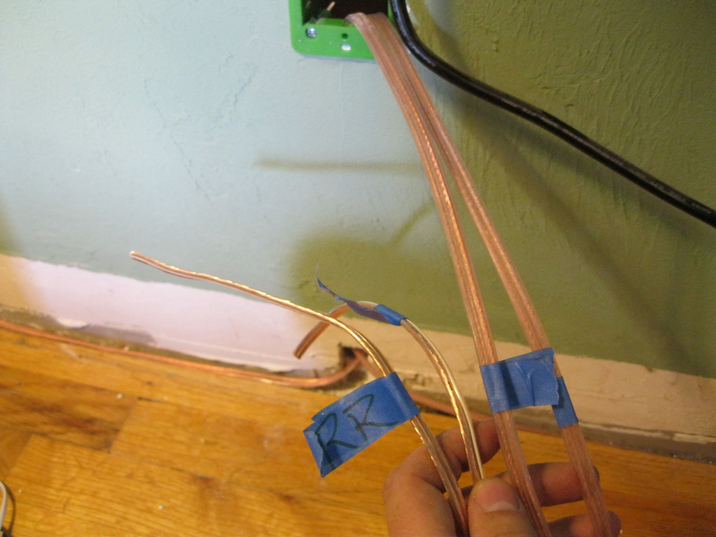 Speaker Wires Under Baseboards : 8 Steps (with Pictures) - Instructables