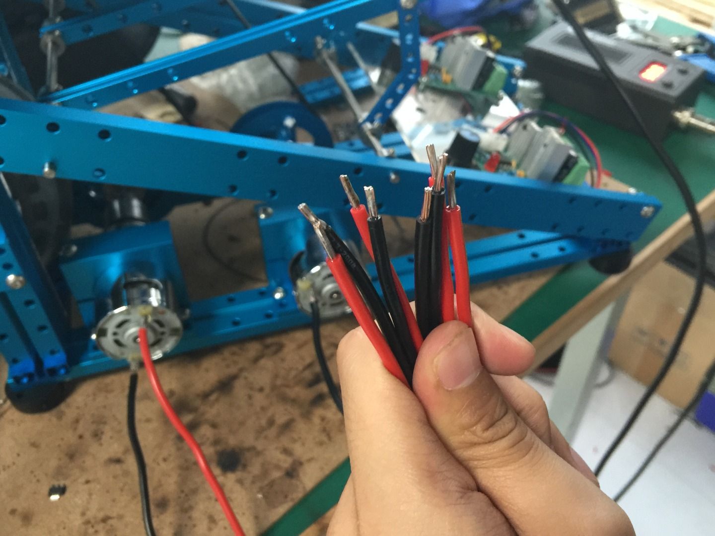 DIY Ball Launcher (Updated Version) : 23 Steps (with Pictures ...