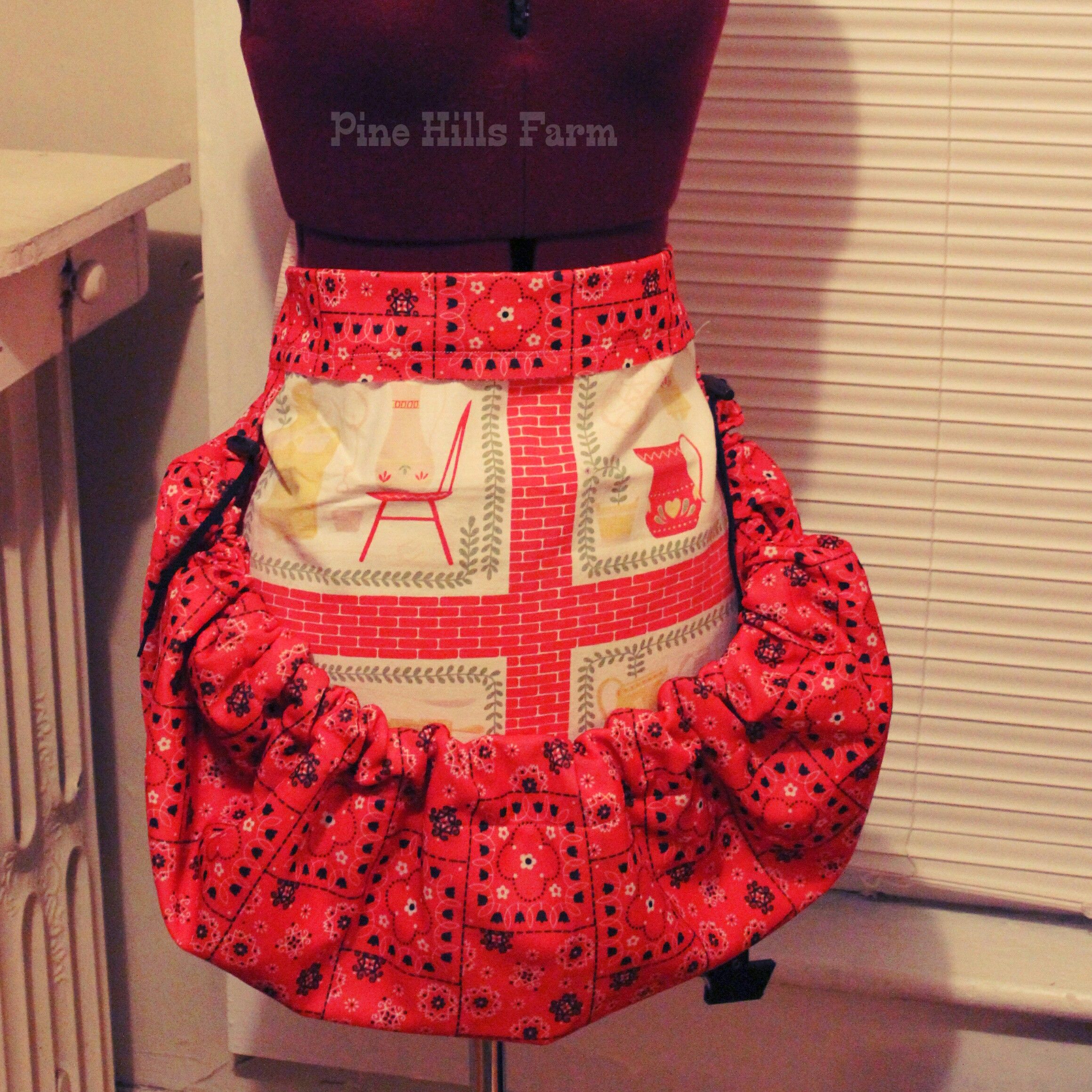 How to Make a Harvest Apron : 4 Steps (with Pictures) - Instructables