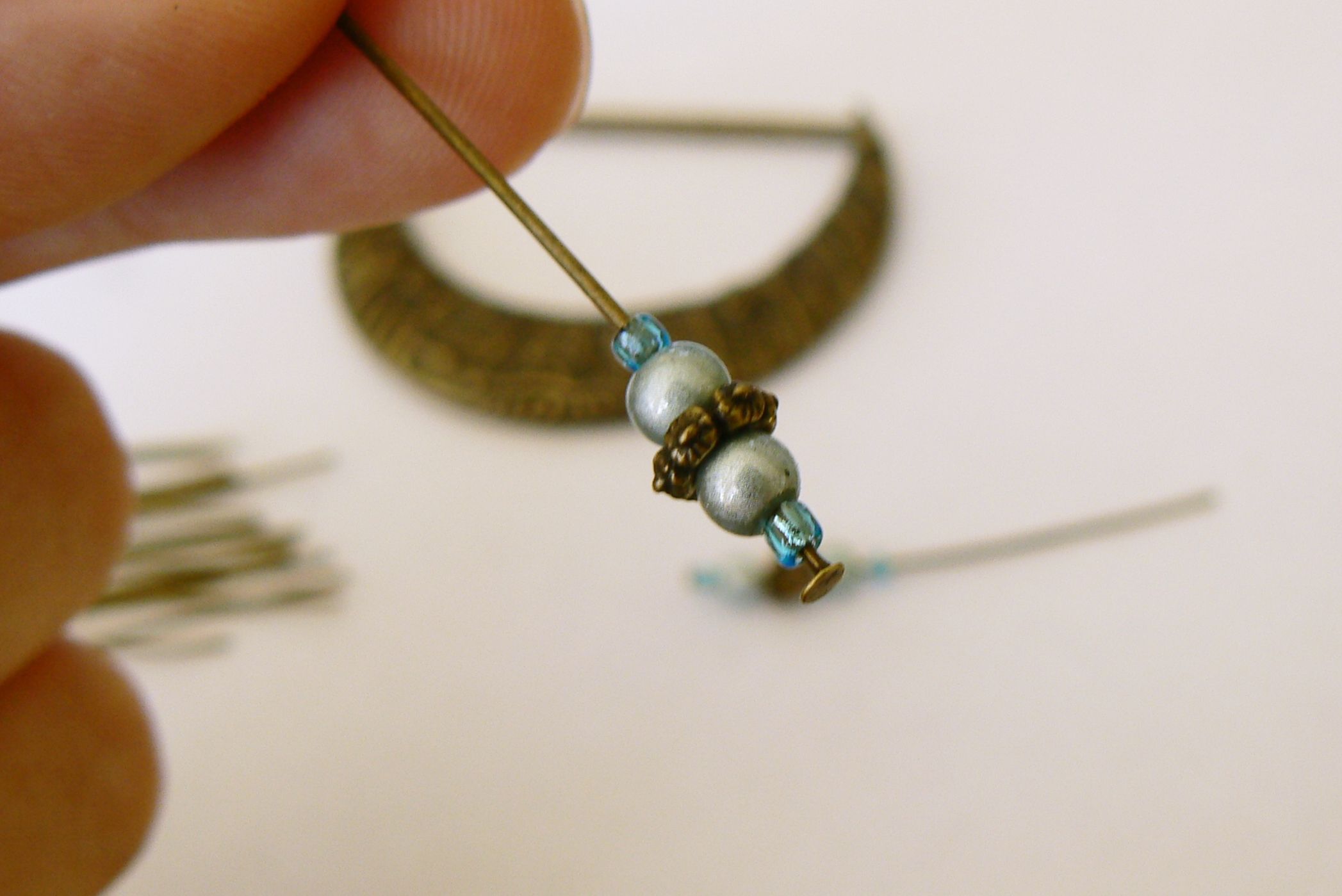 Buckle Necklace : 8 Steps (with Pictures) - Instructables