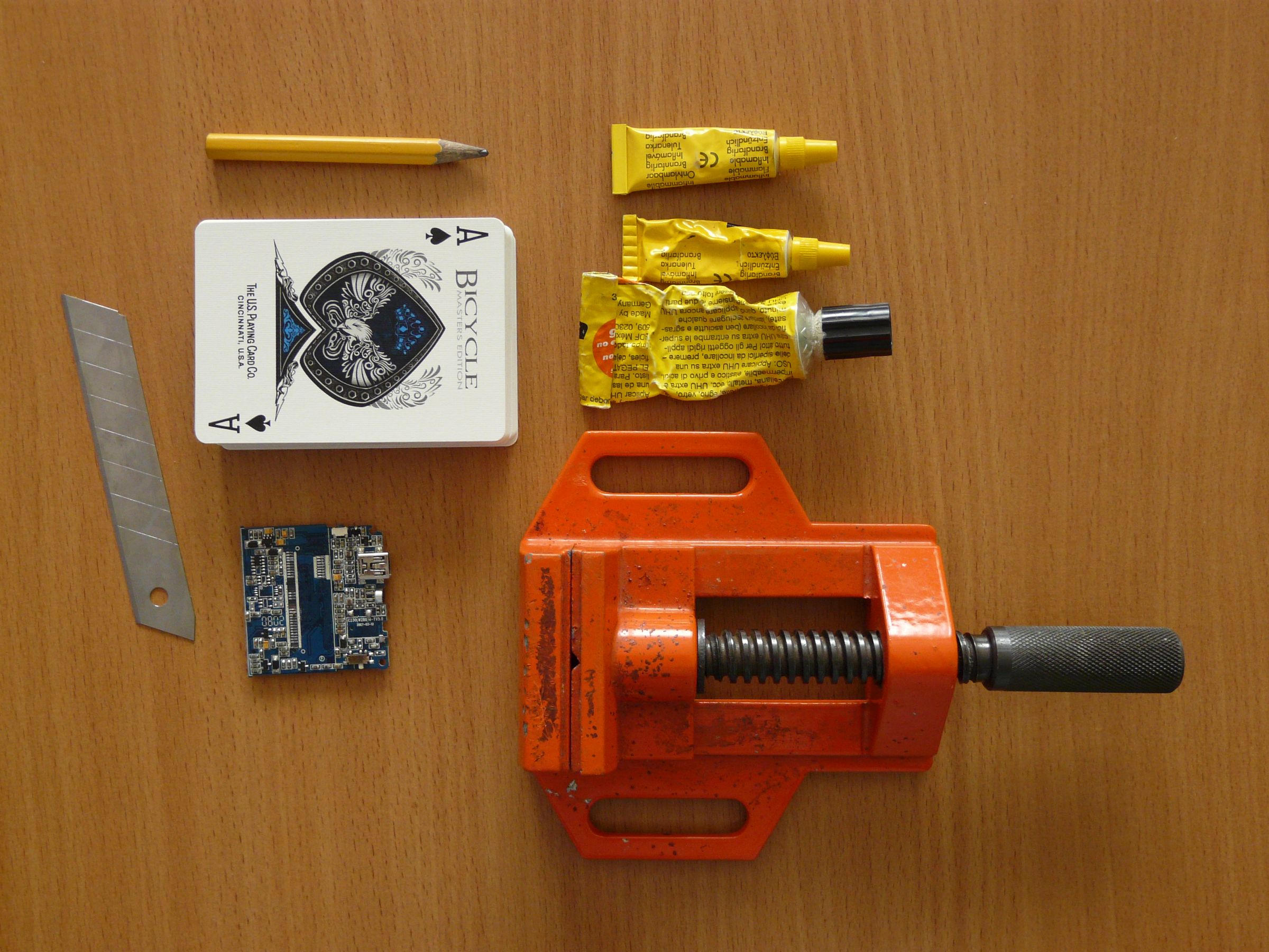 Playing Card Set Pendrive : 5 Steps - Instructables