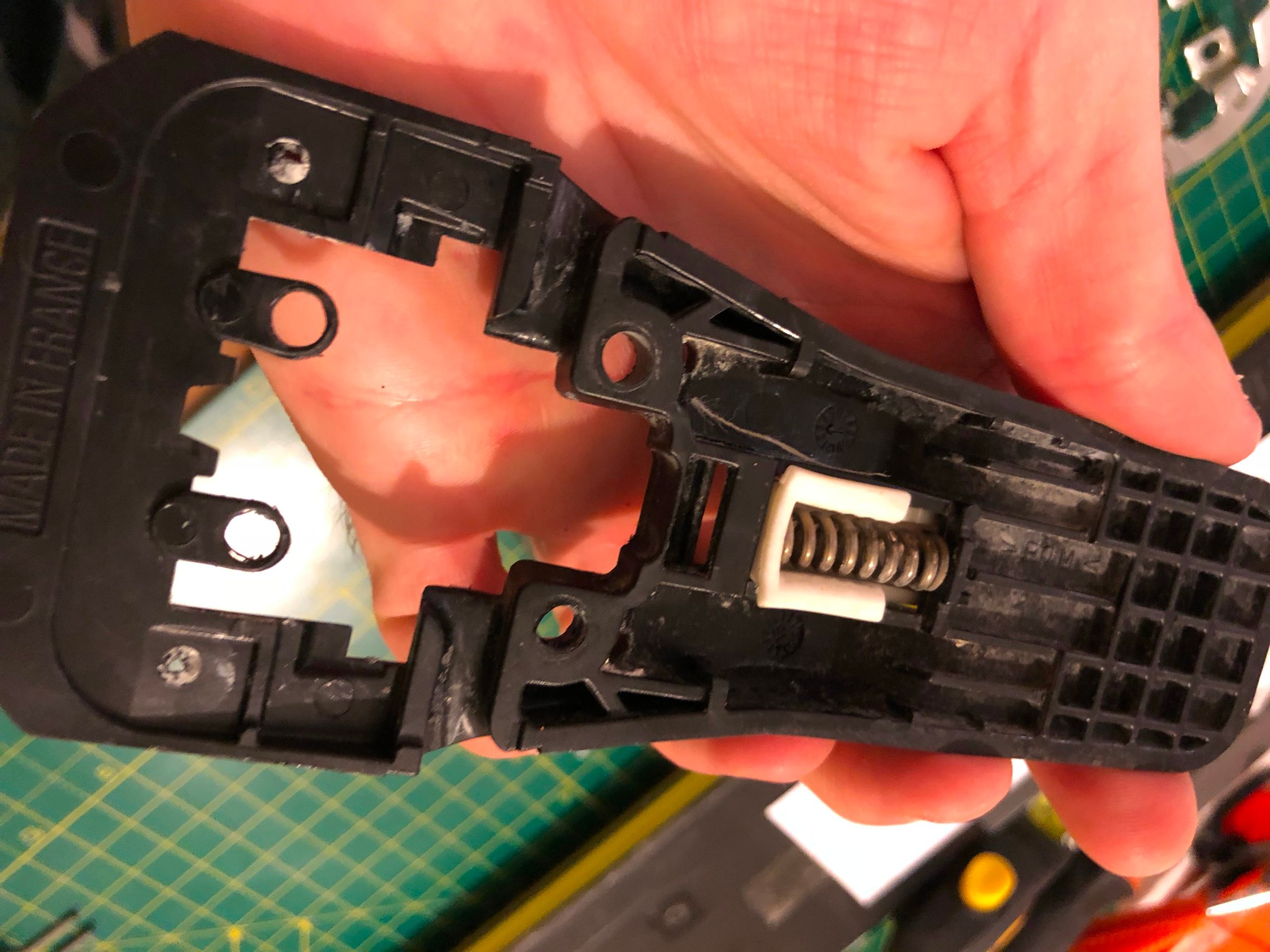 Rossignol FKS / Look Pivot Binding Repair : 16 Steps - Instructables