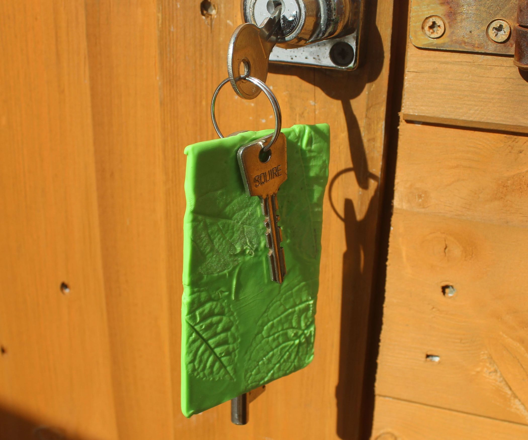 FORMcard Personalised Keyring : 8 Steps (with Pictures) - Instructables