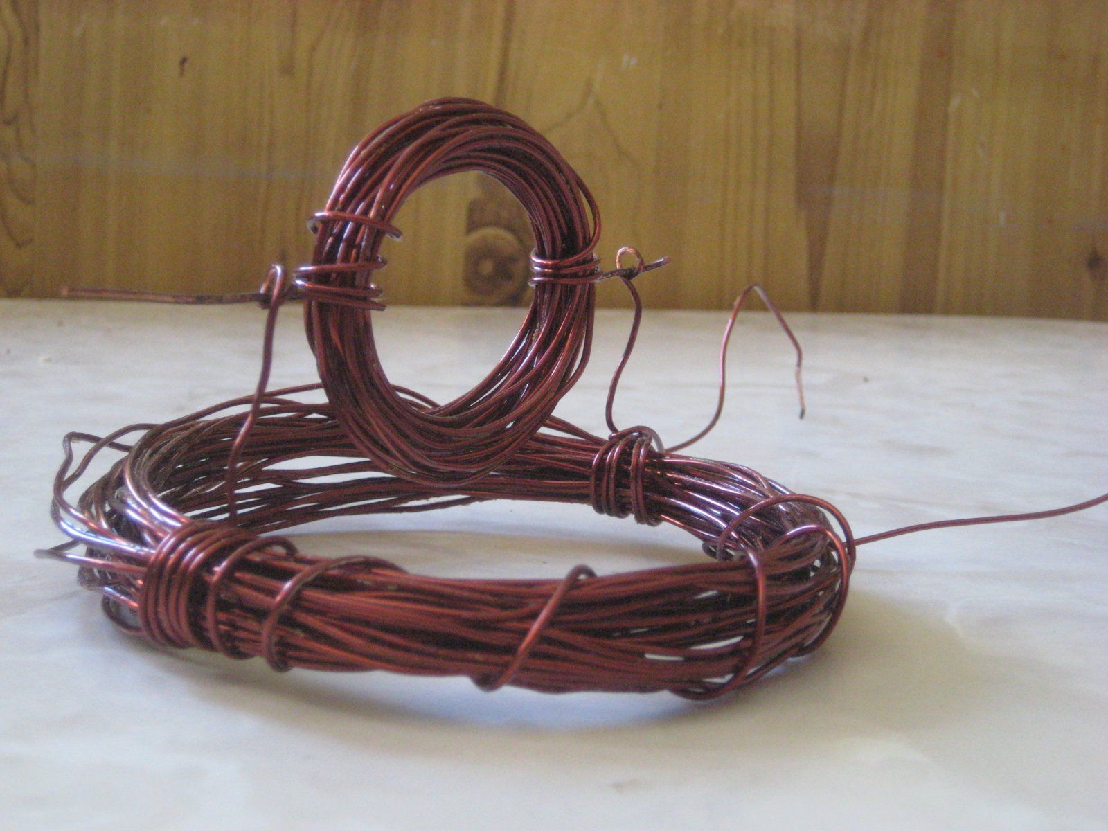 A Working Electric Motor Made From Three Wires and a Battery. : 4 Steps ...