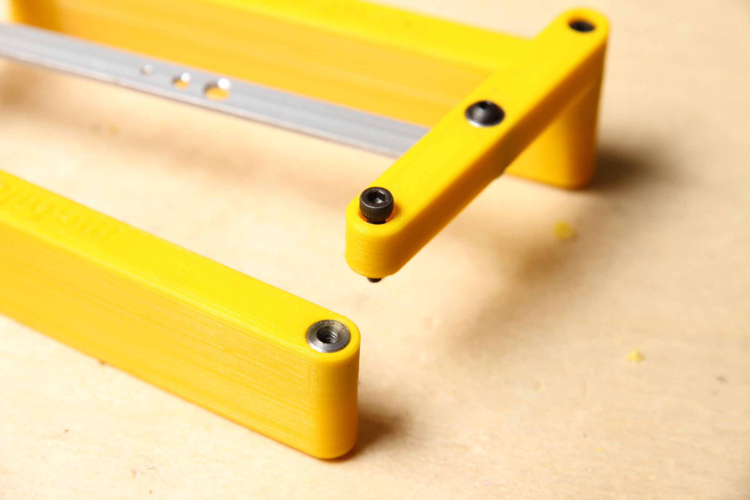 Center Finder (with Pictures) - Instructables