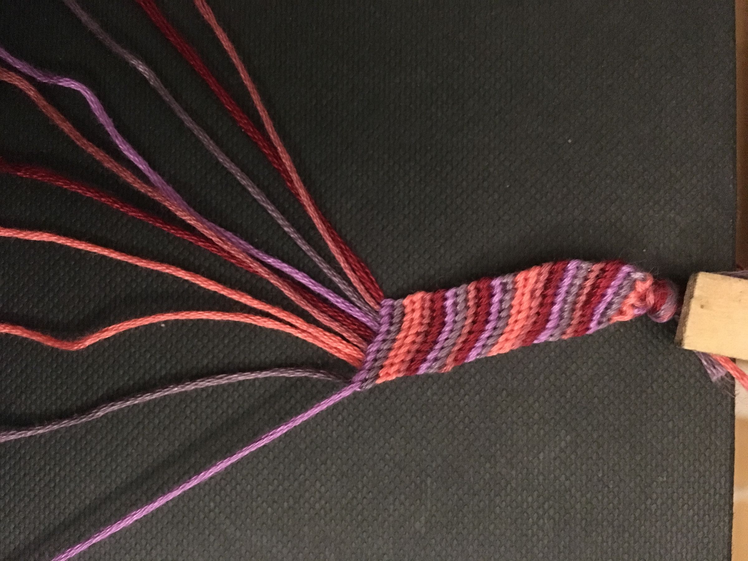Weaving Without a Loom : 4 Steps (with Pictures) - Instructables