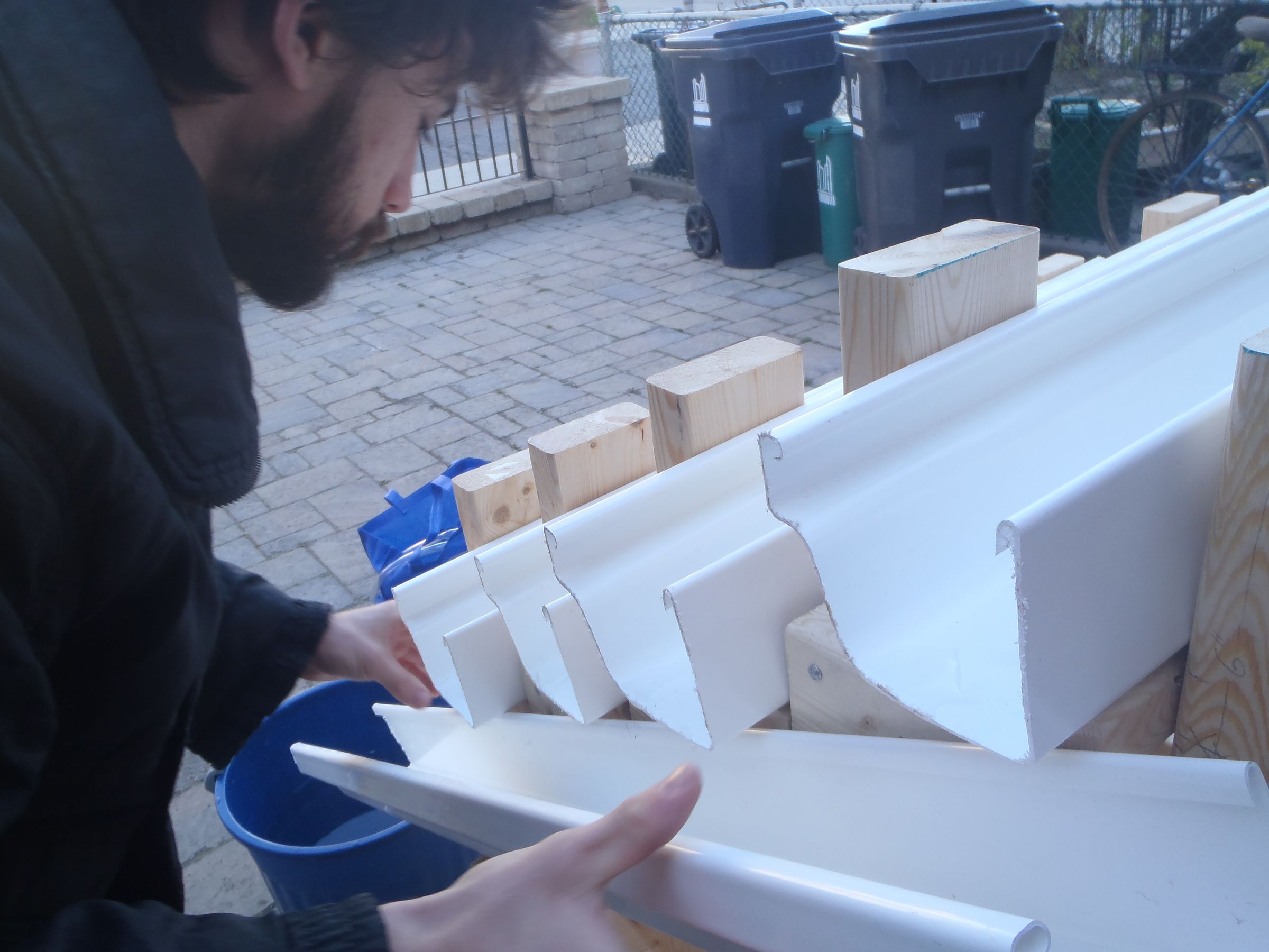 DIY Hydroponics Using PVC Gutter (prototype) : 11 Steps - Instructables