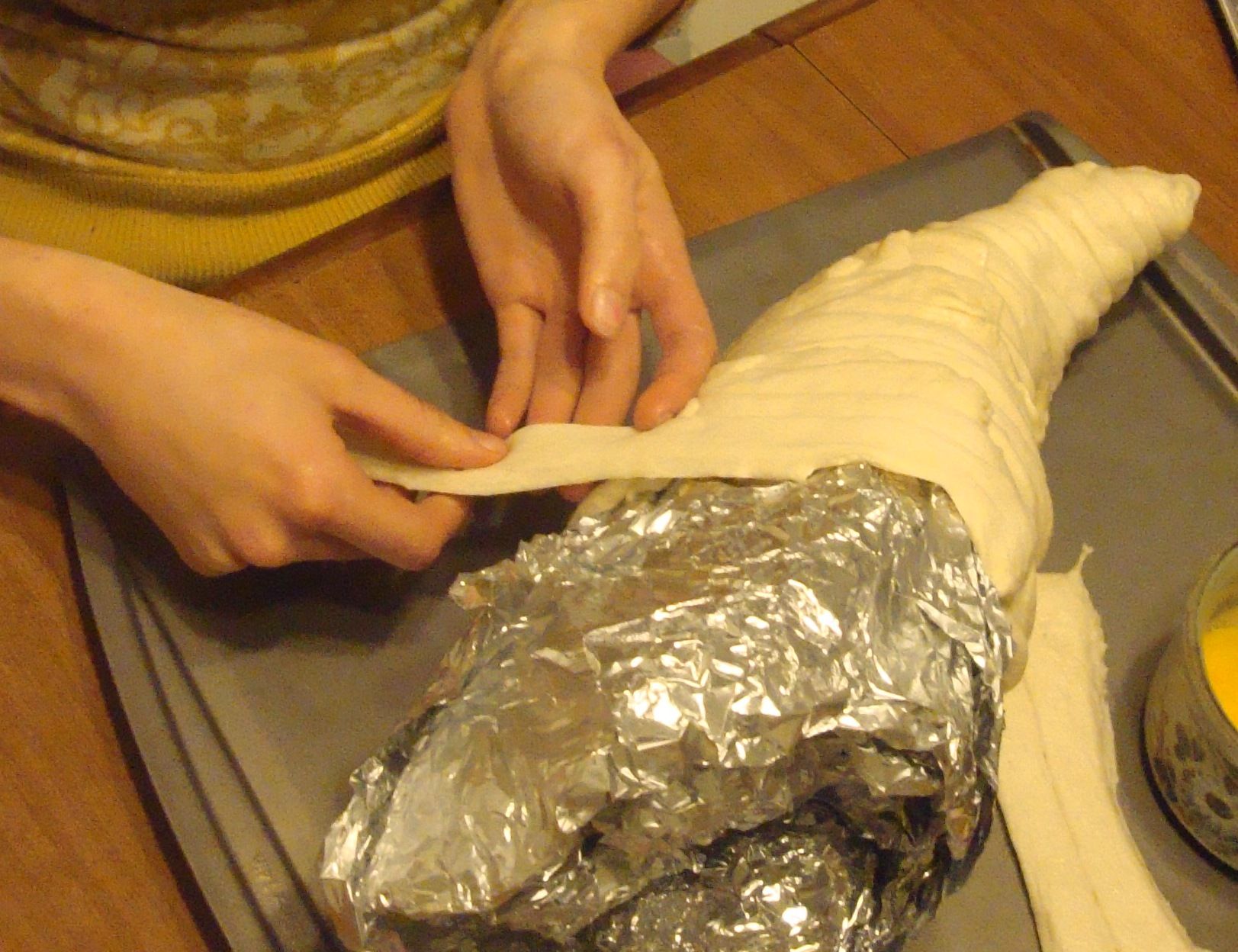 Bread Cornucopia Thanksgiving Centerpiece : 5 Steps (with Pictures ...