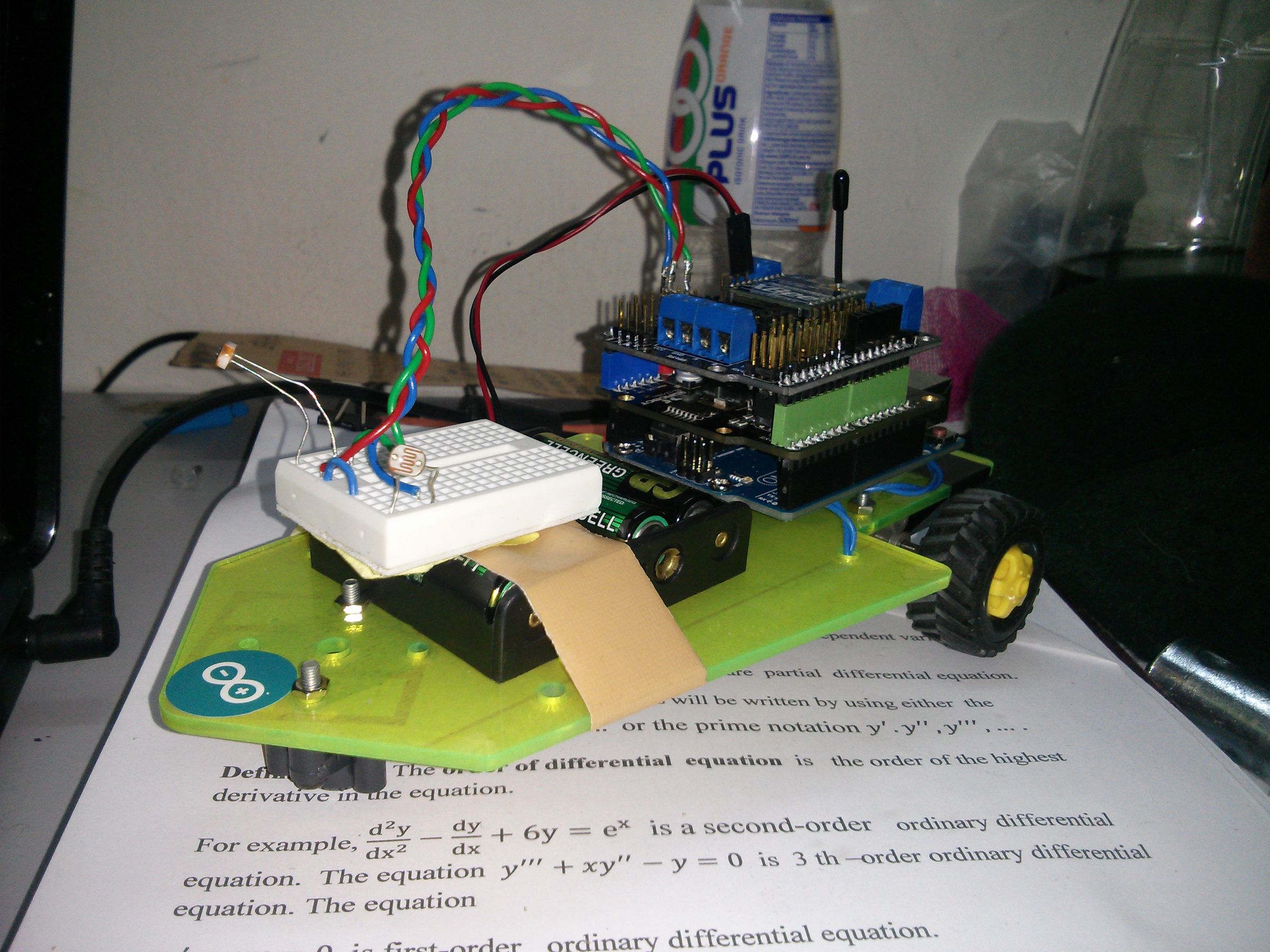 (w/ Video) Basic Arduino Robot, Light Seeker! : 8 Steps (with Pictures ...