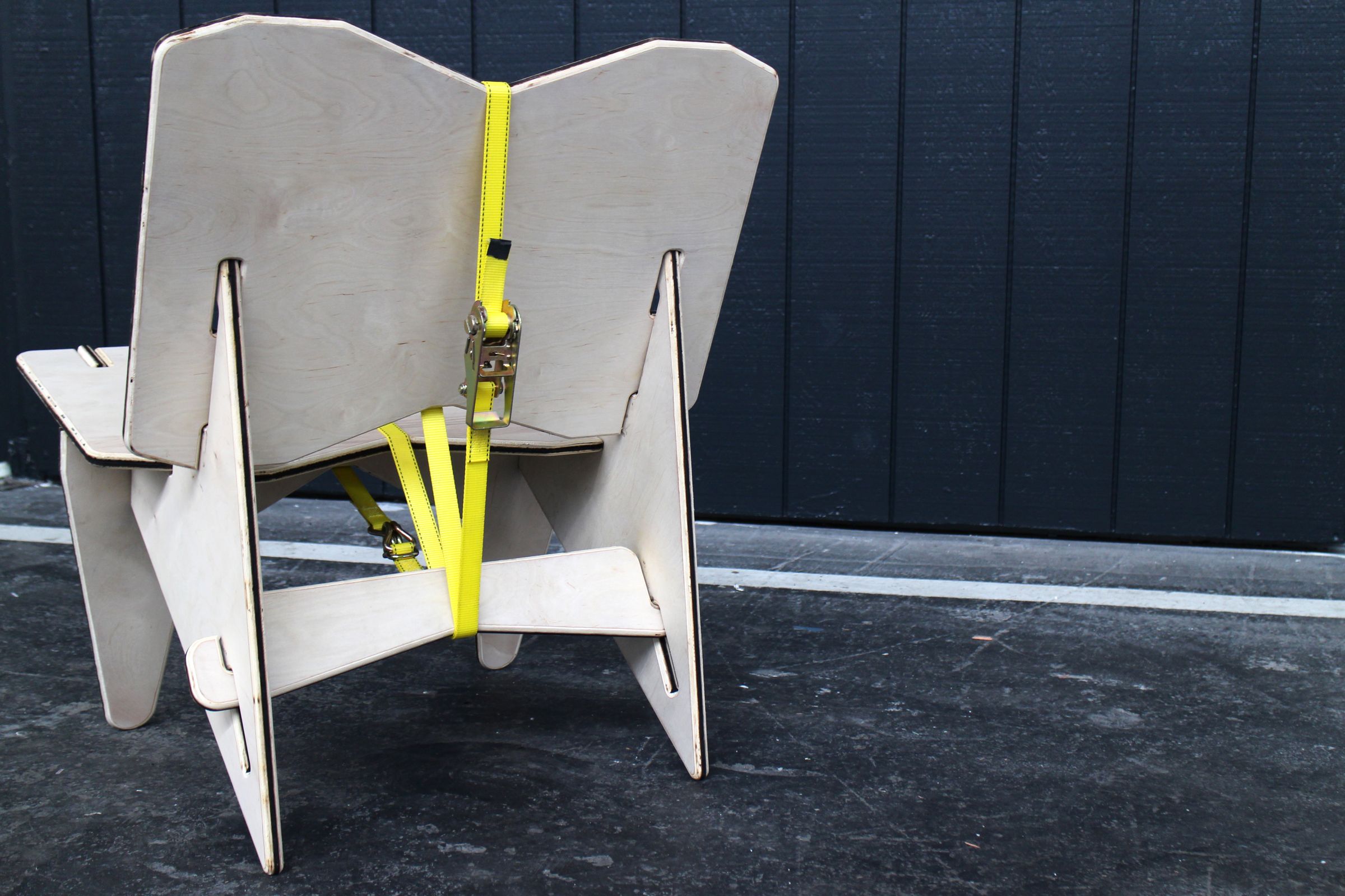 Ratchet Strap Chair : 7 Steps (with Pictures) - Instructables