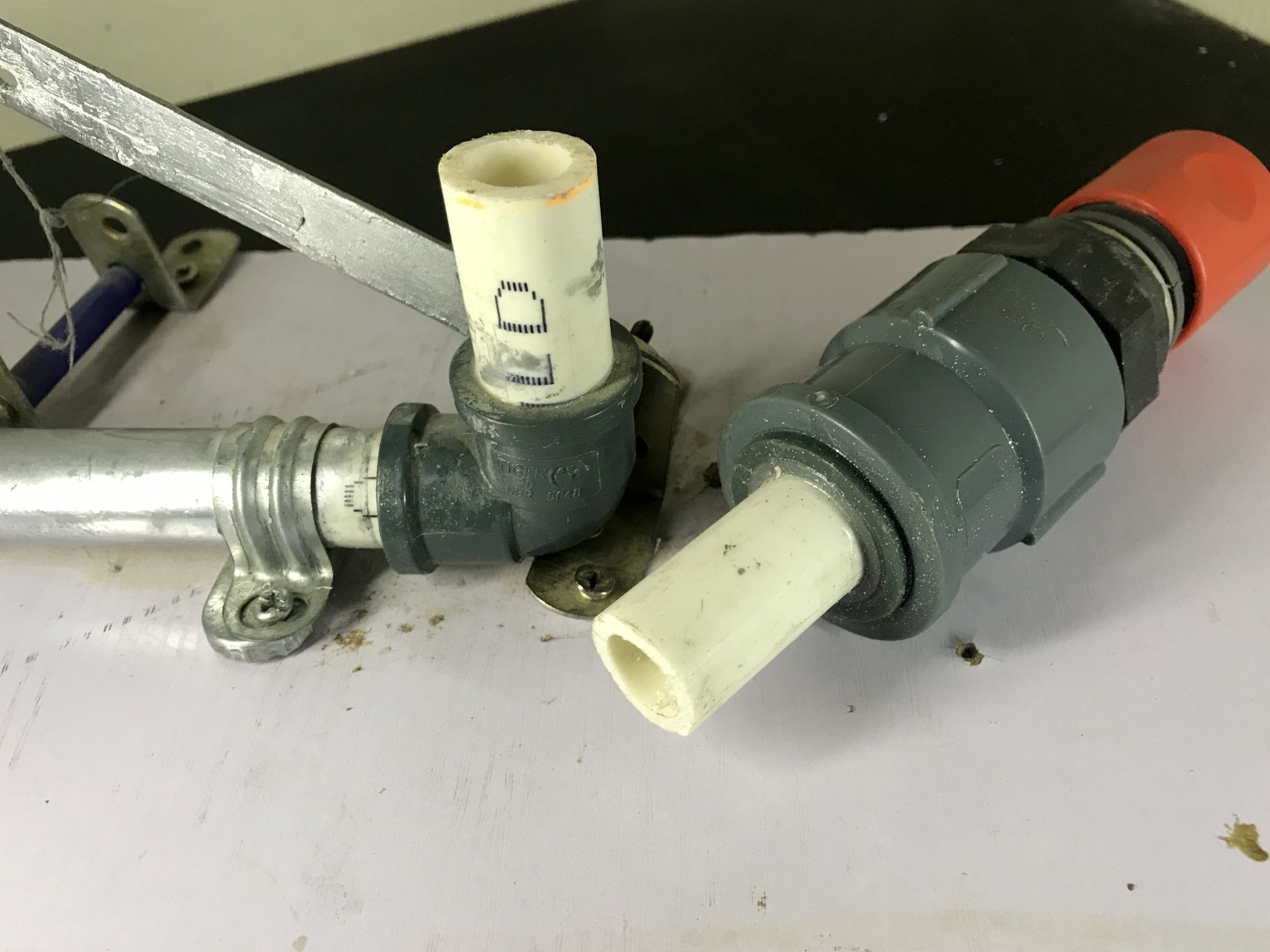 Diy One-way Valve(Non-return Valve) : 5 Steps - Instructables