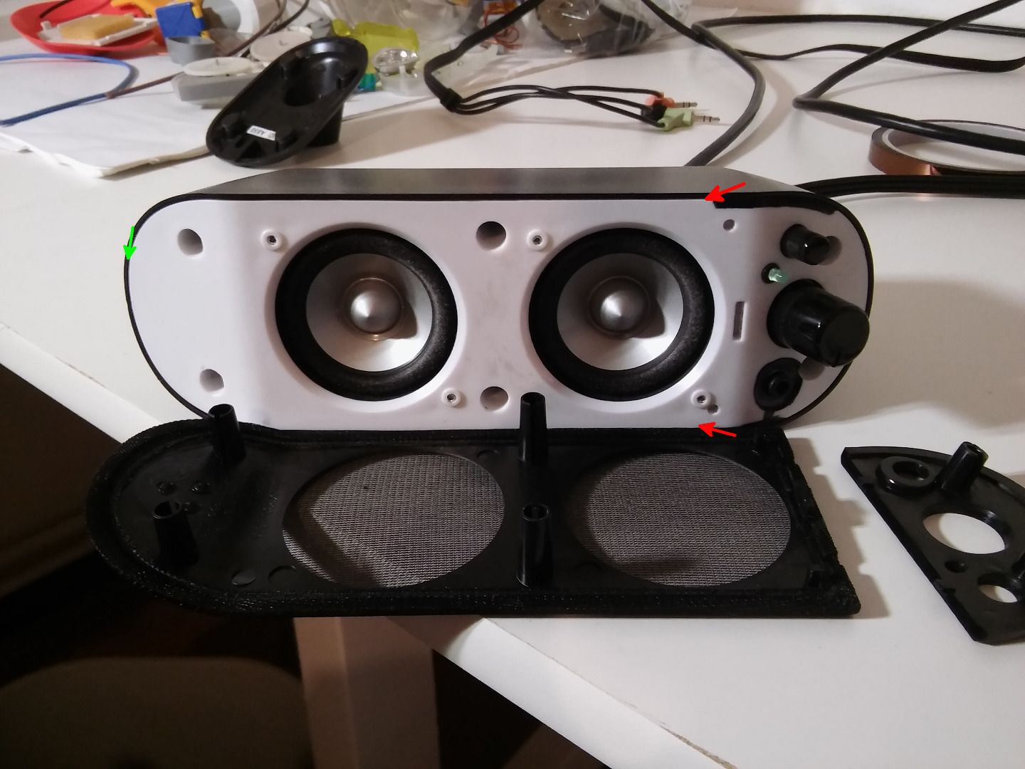 Logitech X-530 5.1 Speaker Patching/repair : 5 Steps - Instructables