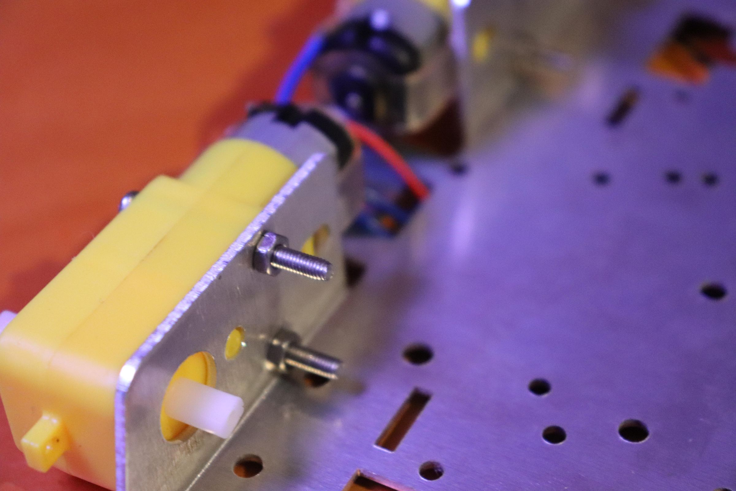 Bluetooth Controlled Claw Robot : 20 Steps (with Pictures) - Instructables