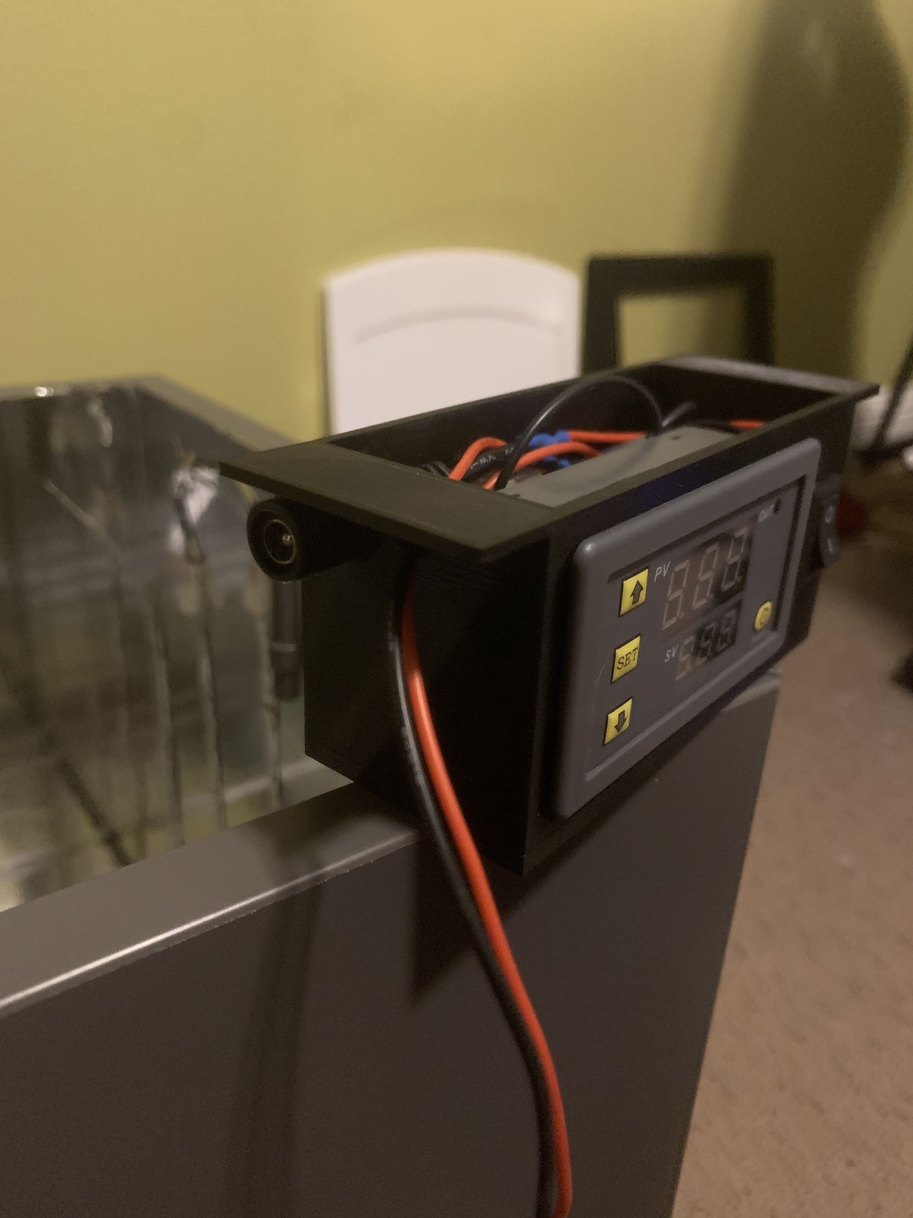 UV Curing Chamber for Resin Prints : 6 Steps - Instructables