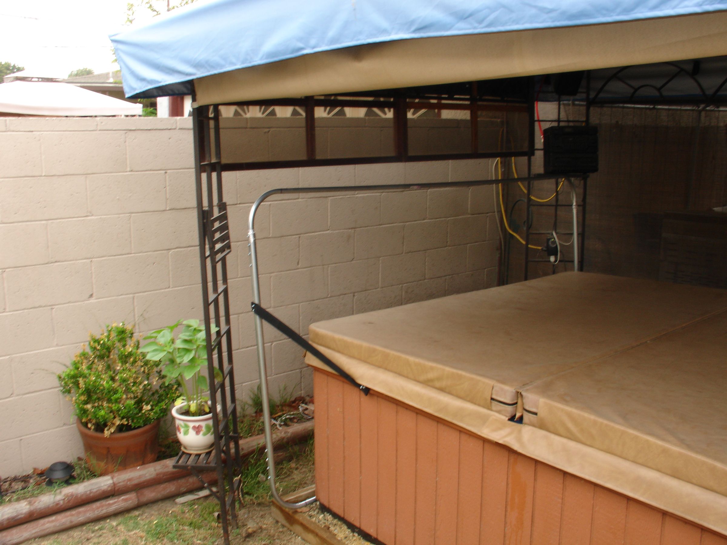 Home Made Spa Cover Lift : 9 Steps (with Pictures) - Instructables