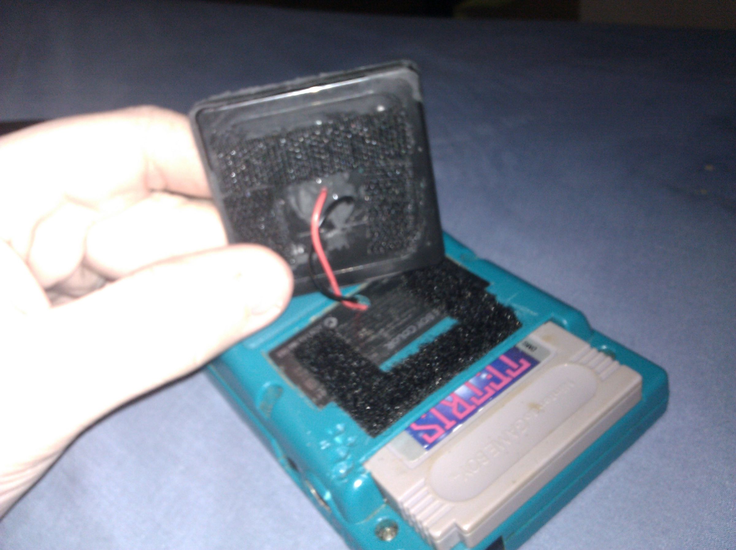 Solar Power Your Gameboy Color (updated) : 9 Steps - Instructables