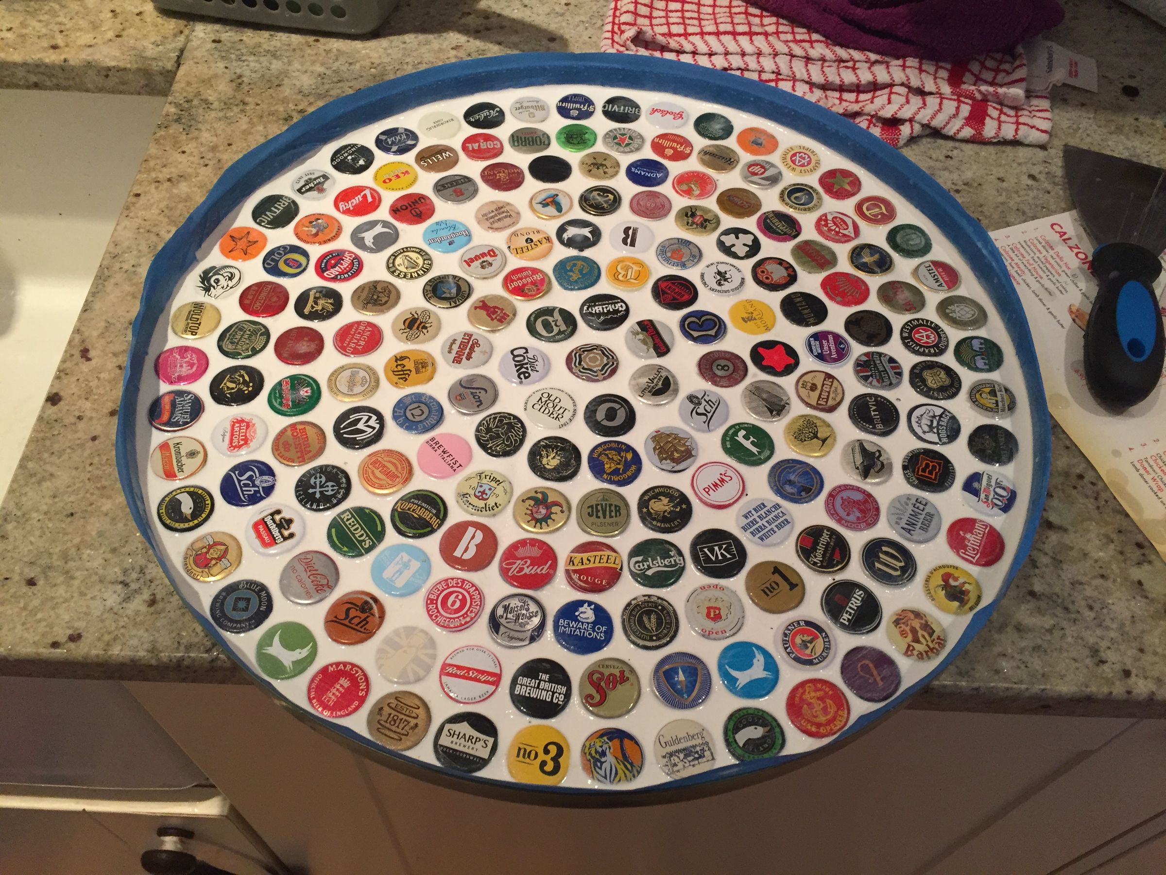 Bottle Cap Tray Table With Grout and Resin : 8 Steps (with Pictures ...