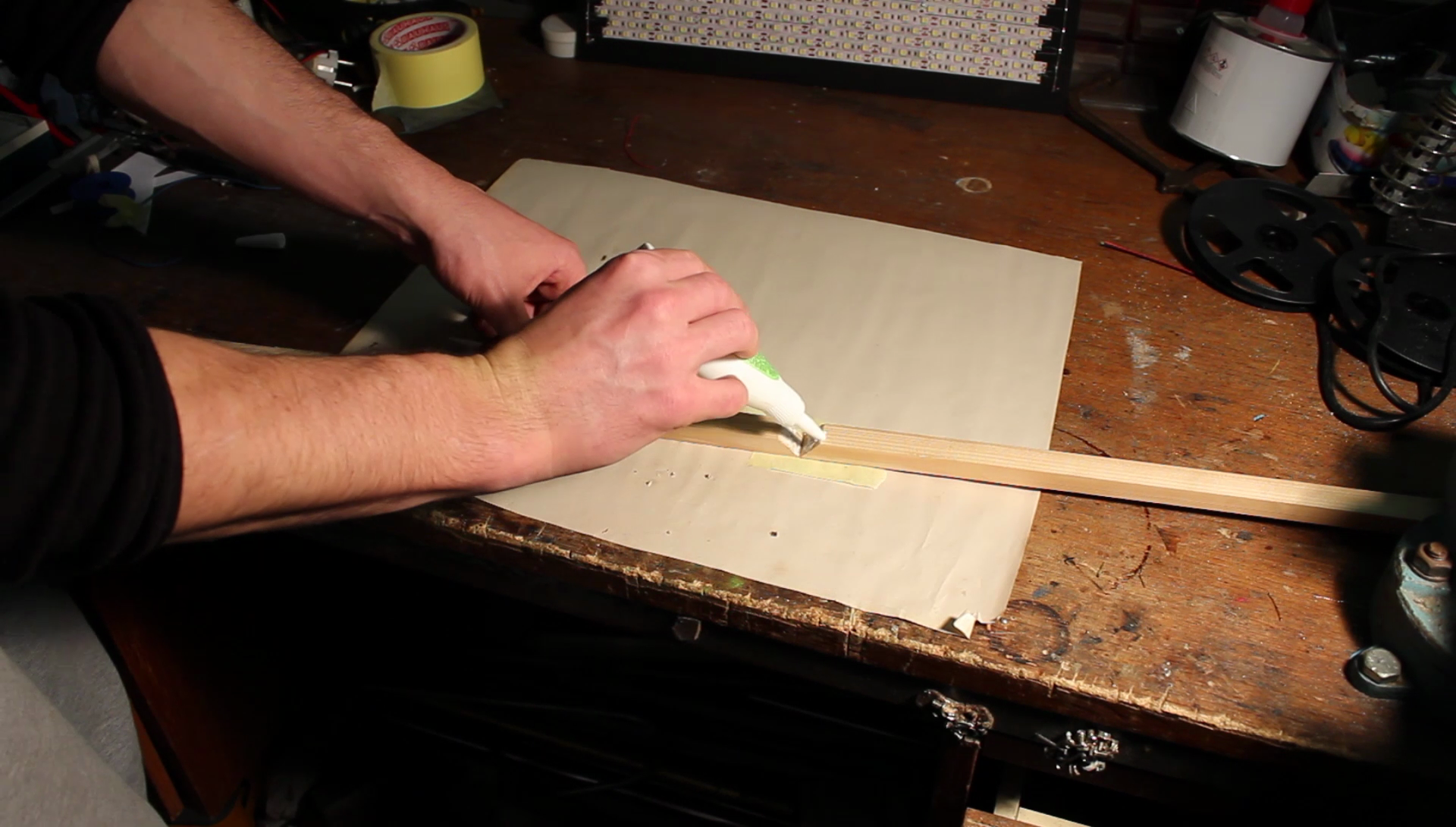 How to Make a Bright LED Panel for 20$ : 7 Steps (with Pictures ...