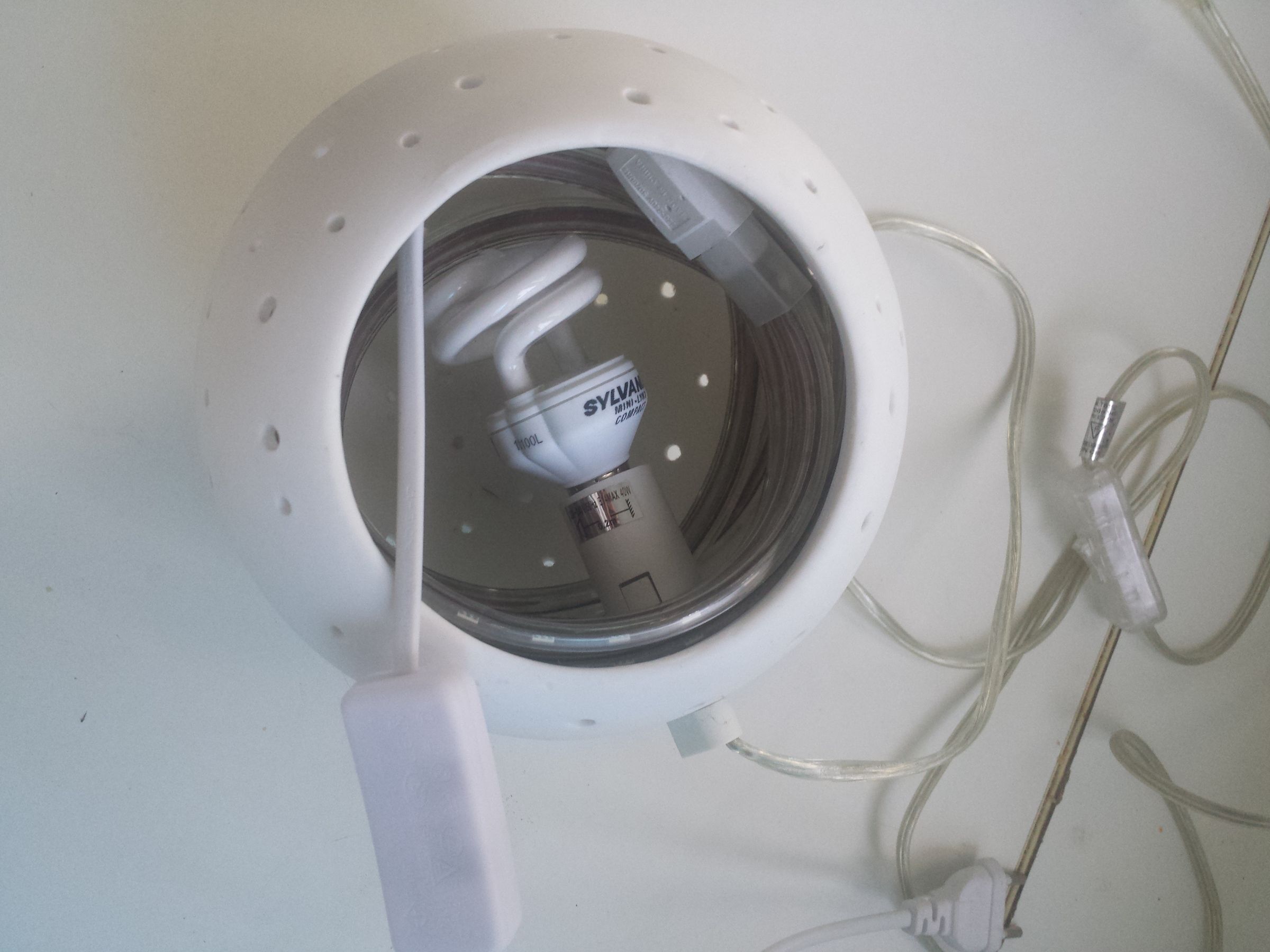 Making Bi-light Your Bedside Lamp : 5 Steps - Instructables