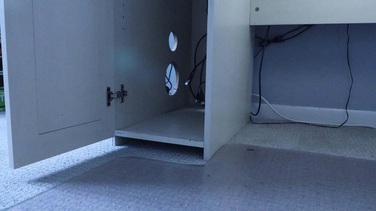 Installing a Computer Cabinet Ventilation Fan : 6 Steps (with Pictures ...