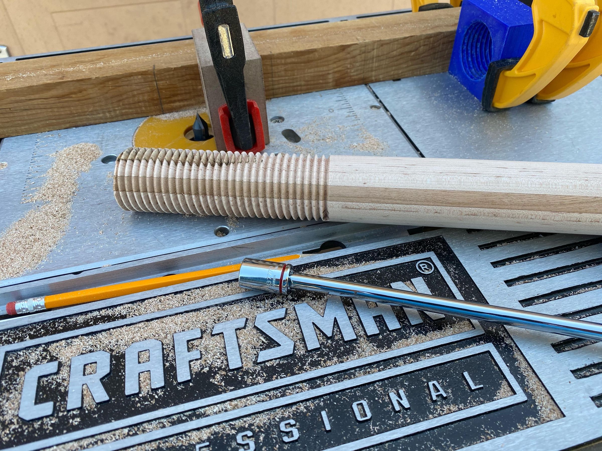 Large Wooden Nuts and Bolts : 8 Steps (with Pictures) - Instructables