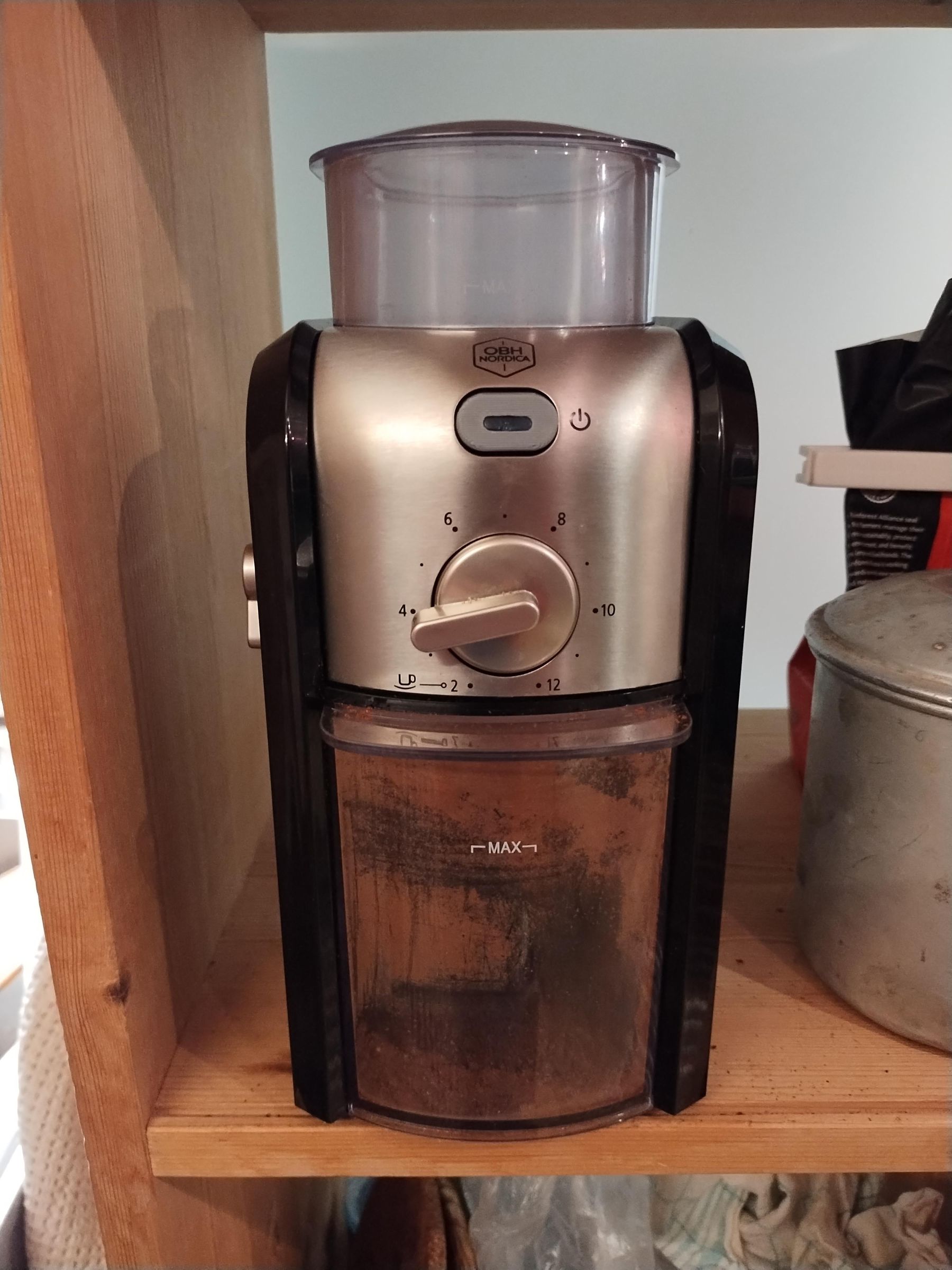 Button Repair on OBH Nordica Coffee Grinder : 4 Steps - Instructables
