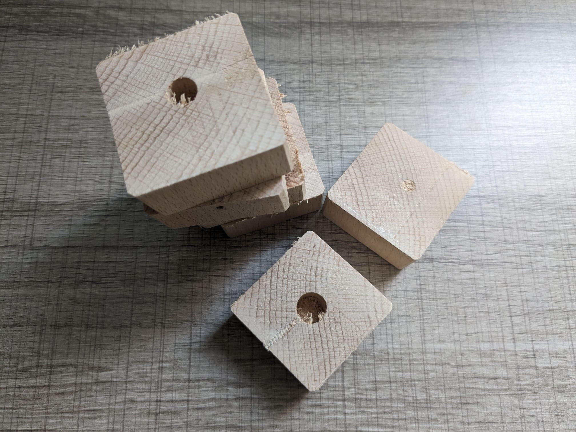 Convertible Board Game Table : 5 Steps (with Pictures) - Instructables