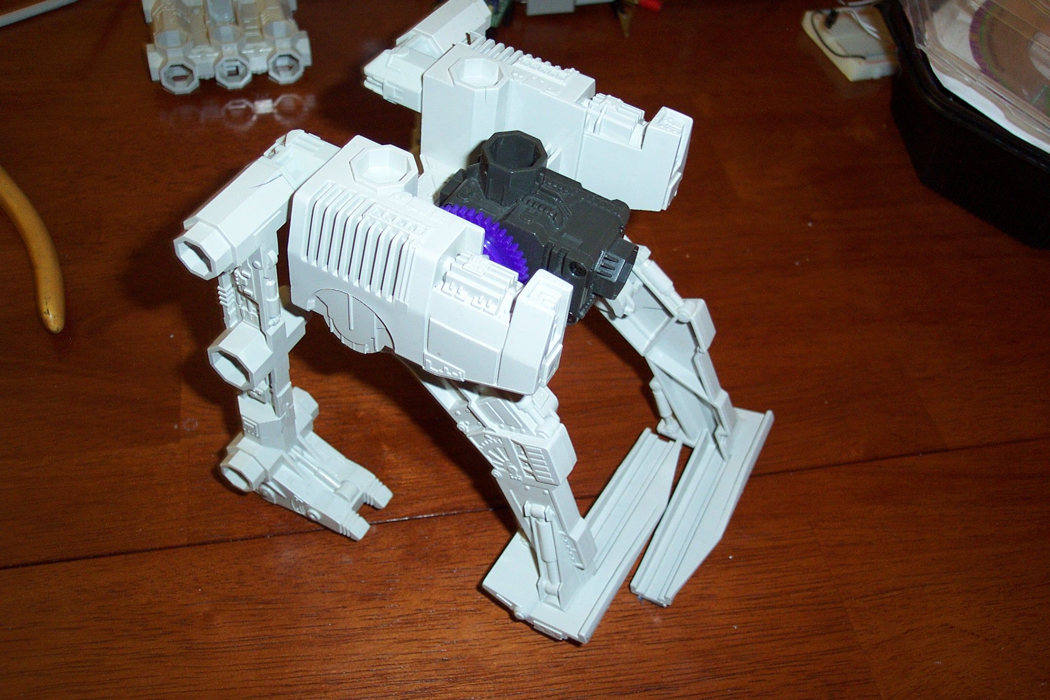 Build a Mini-Walking Bot : 10 Steps - Instructables