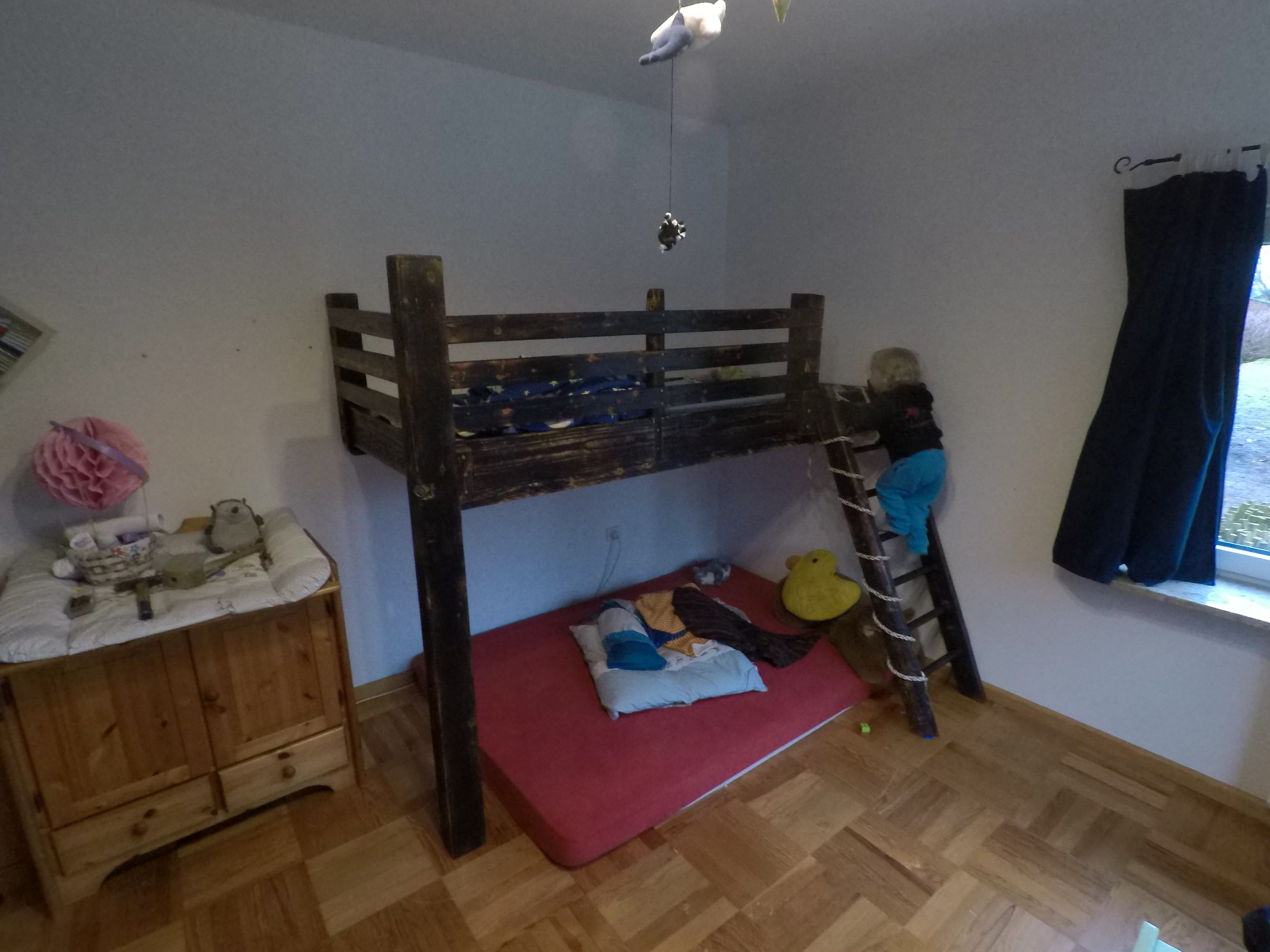 Bunk Bed Out of Reclaimed Wood and With Fire-finish : 10 Steps (with ...