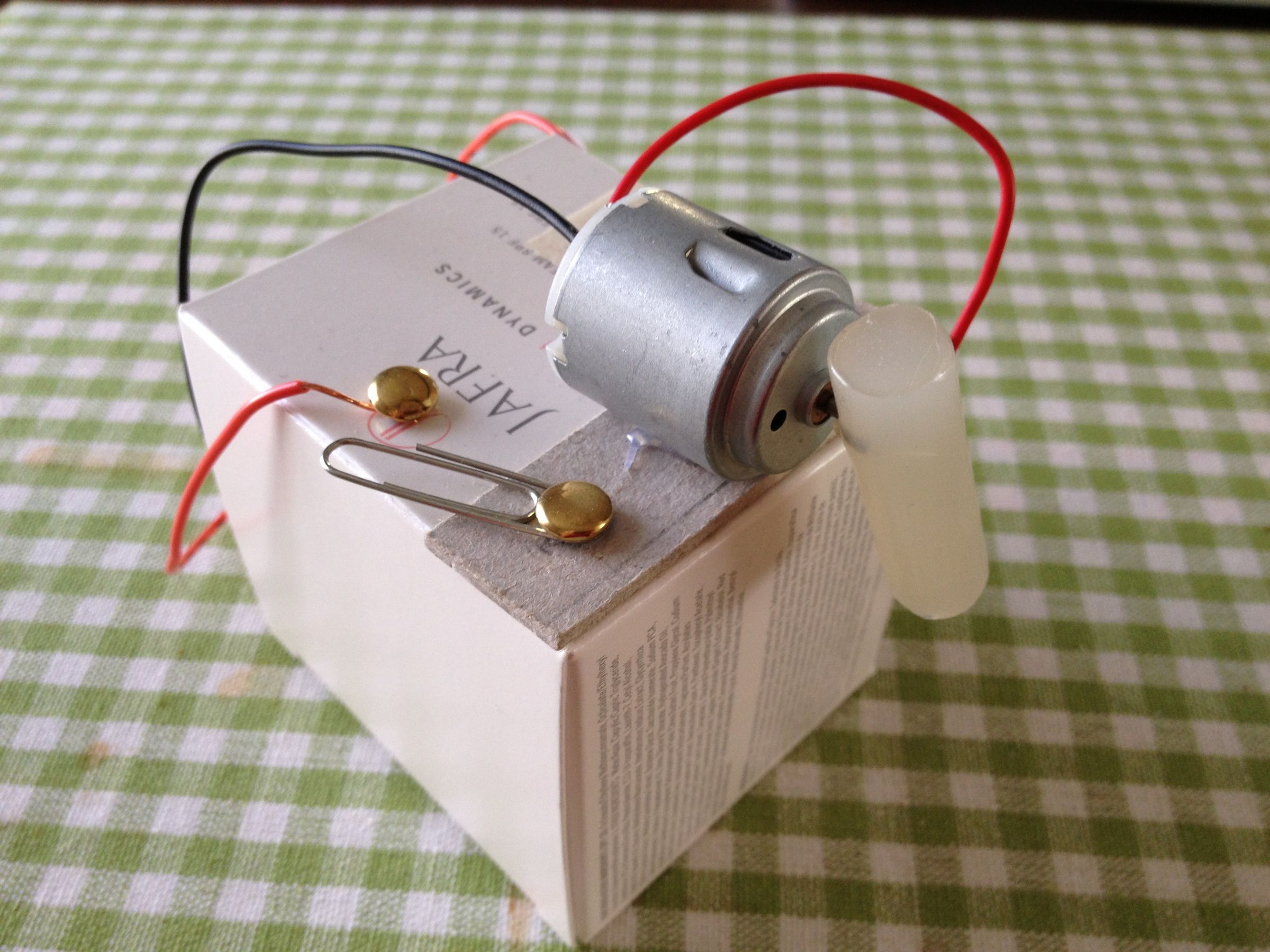 Box Bots - Instructables