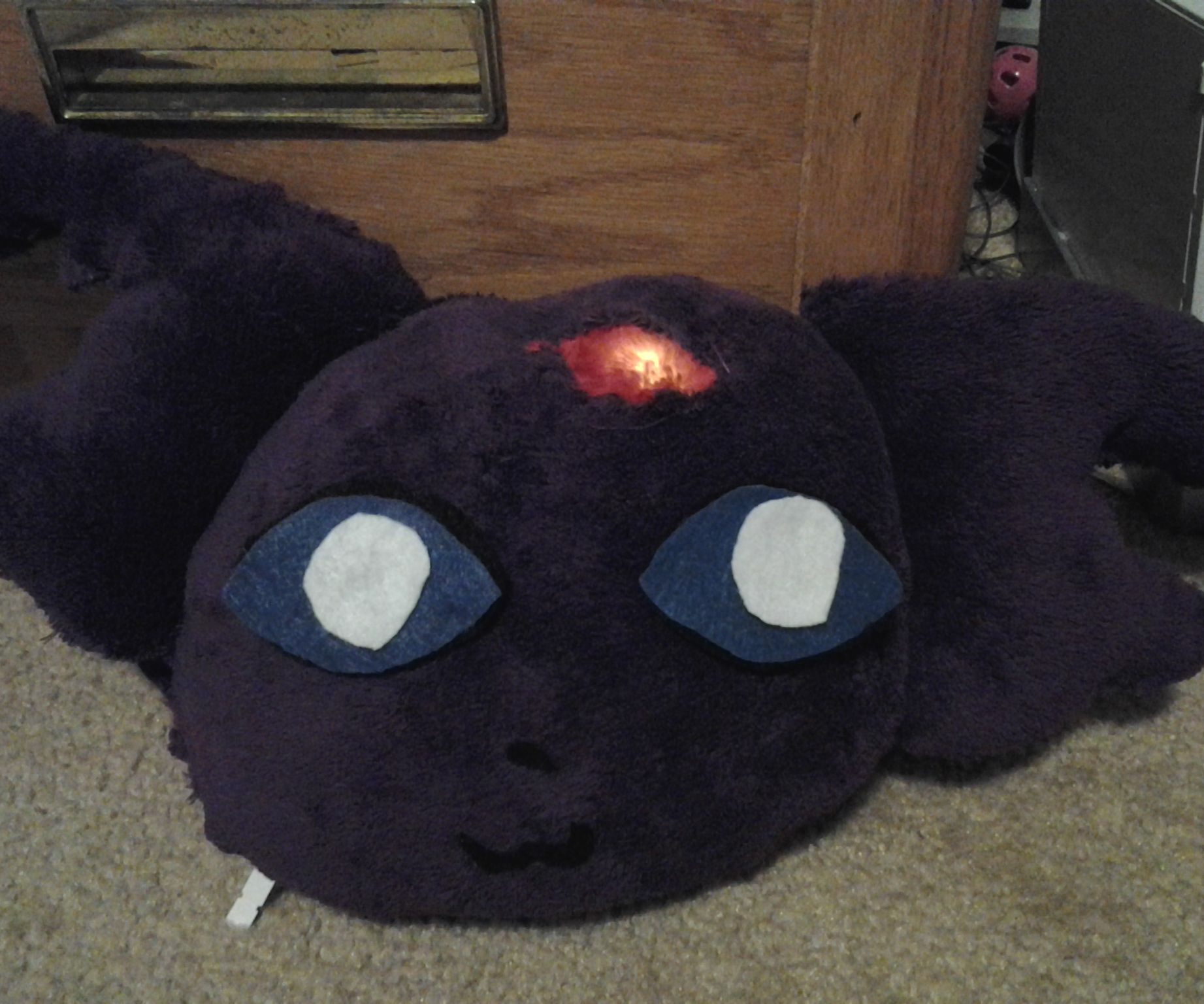 Light Up Espeon Pillow : 12 Steps - Instructables