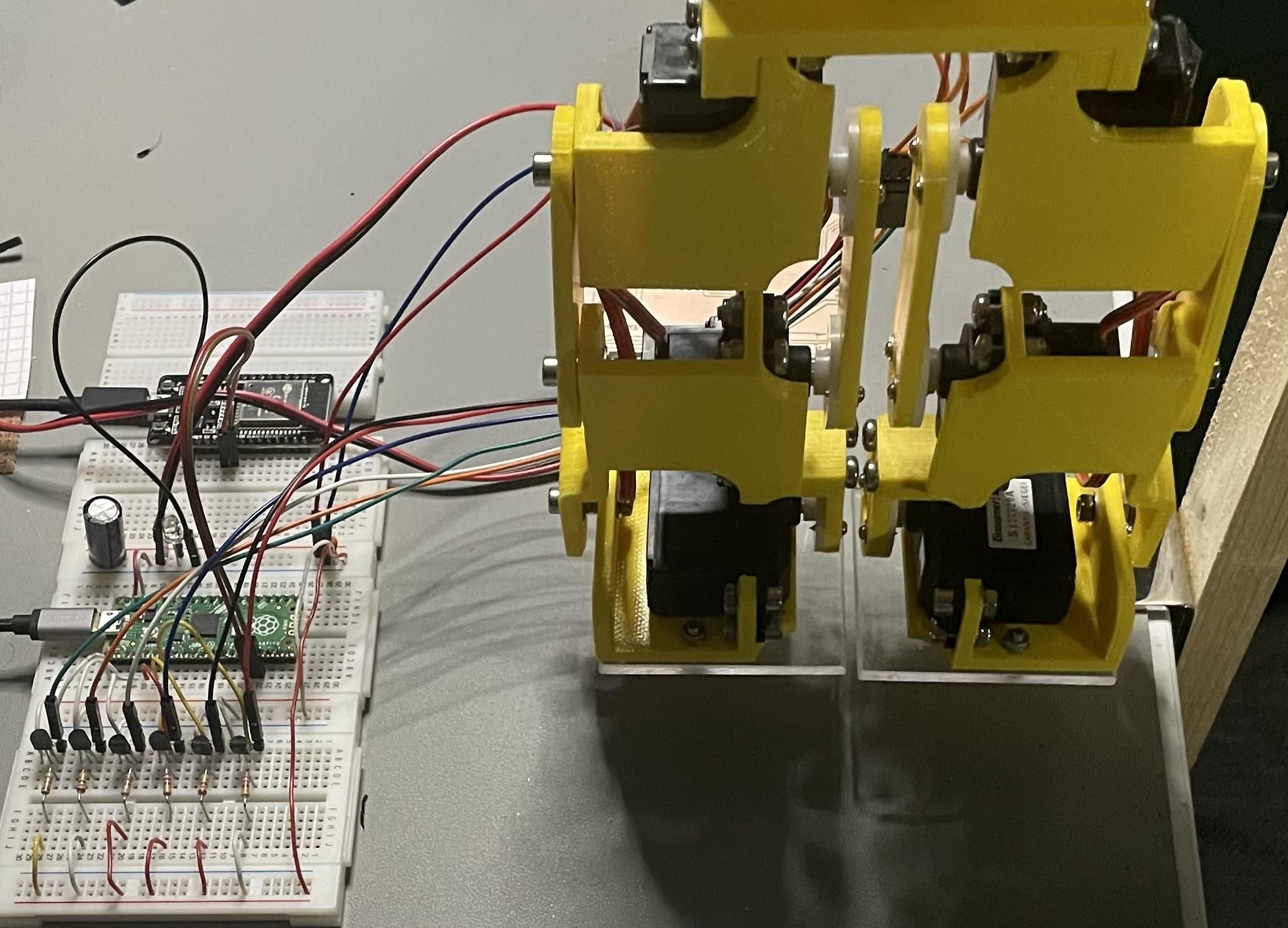 Poor Man's Bi-ped Robot Hardware - Using RP2040 and Micropython : 3 ...