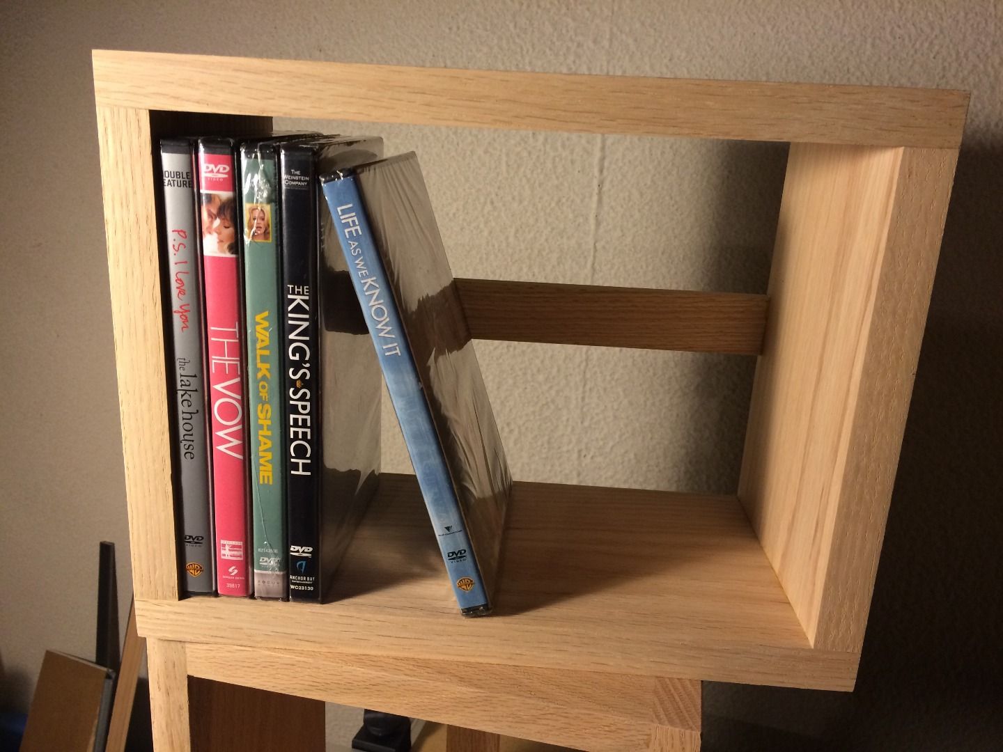 Making Modular DVD Storage Towers : 4 Steps (with Pictures) - Instructables