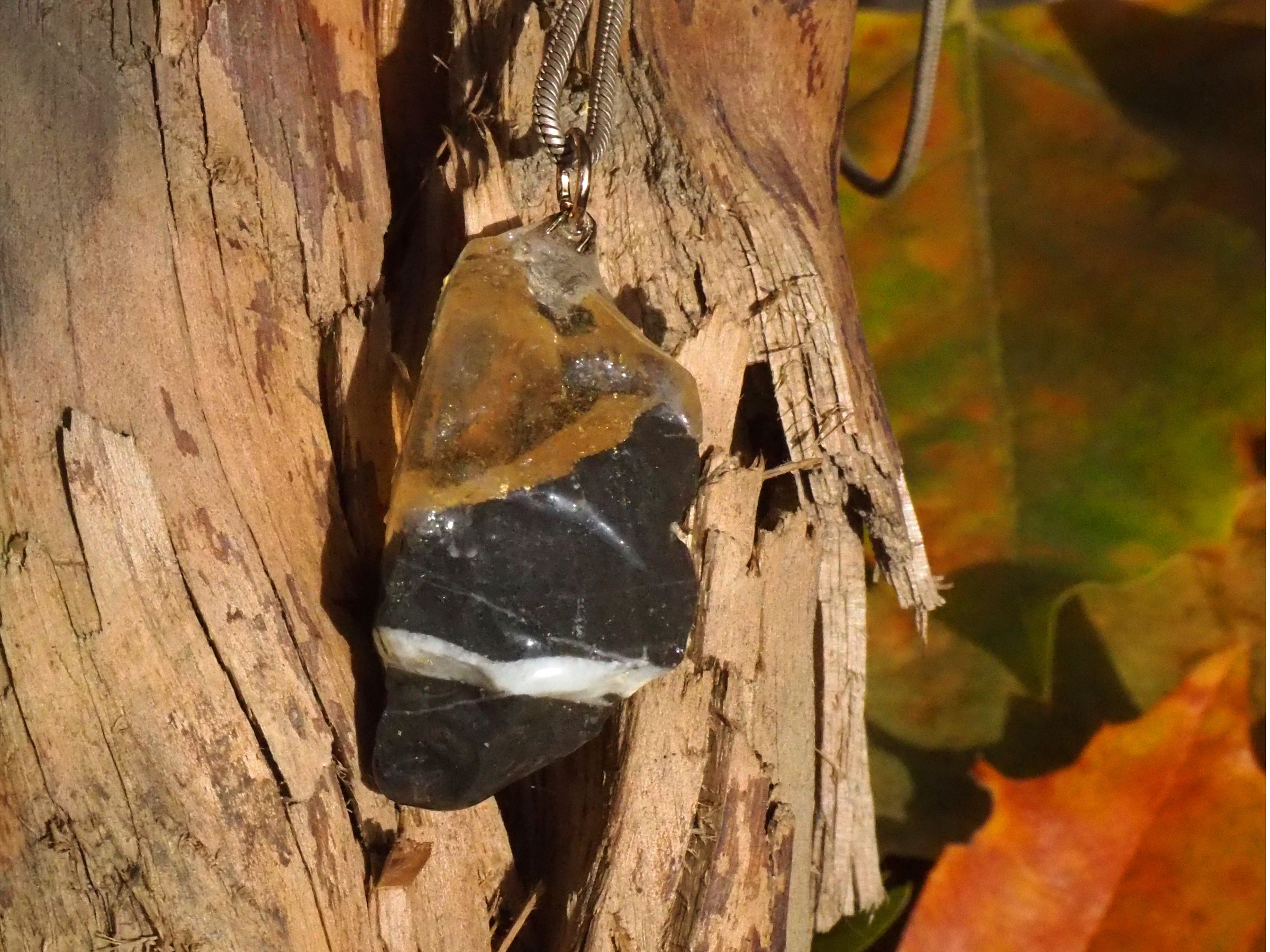 Half-Glass Stone Pendants : 10 Steps (with Pictures) - Instructables