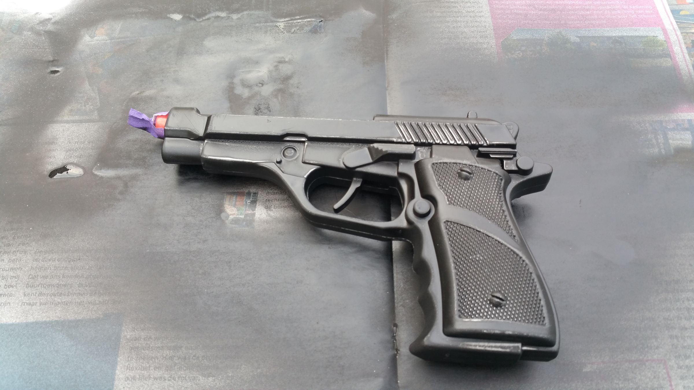 Re-painting Toy Guns : 3 Steps - Instructables