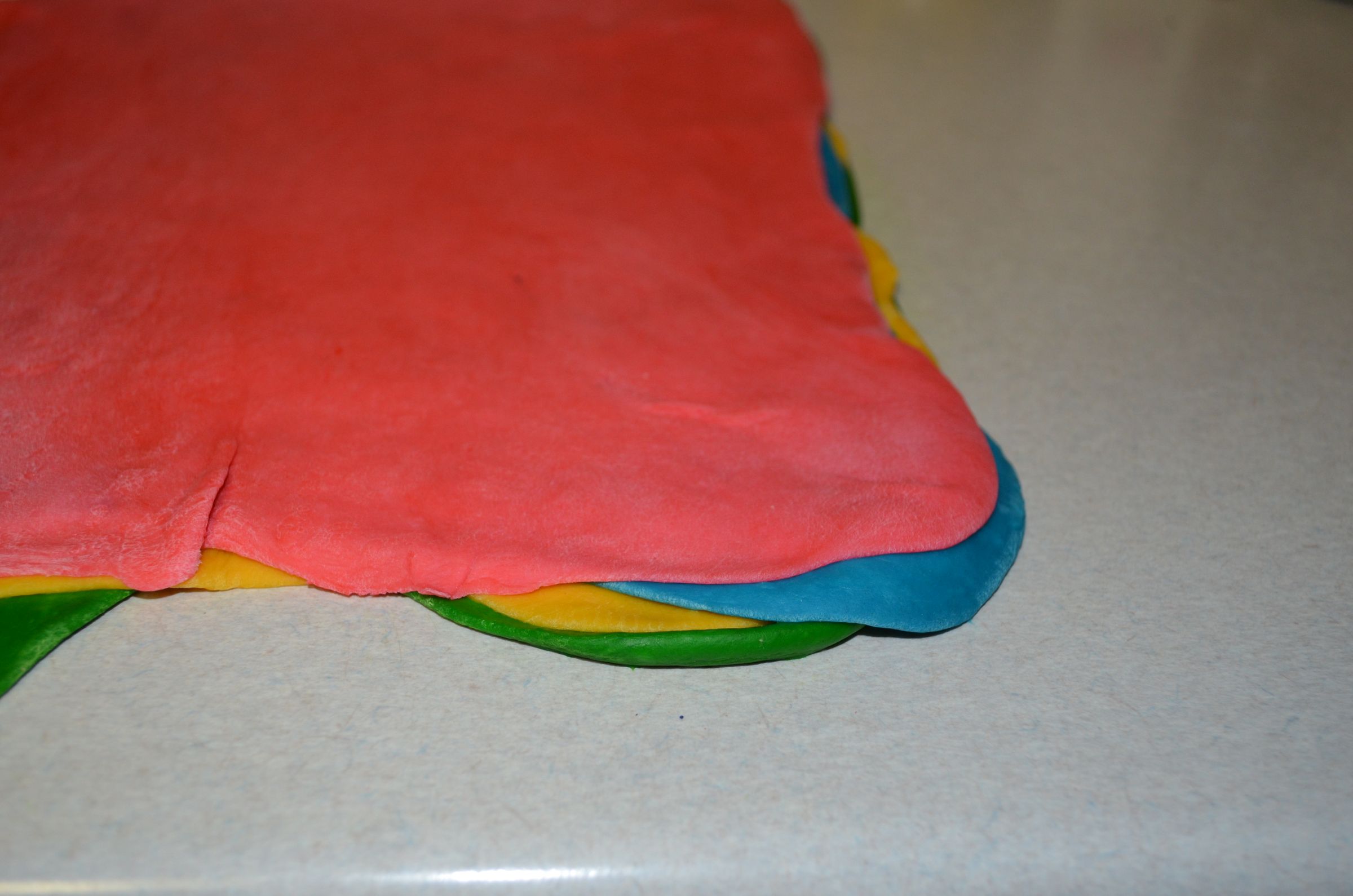 Pac-Man & "Tie Dye" Bread! : 7 Steps (with Pictures) - Instructables