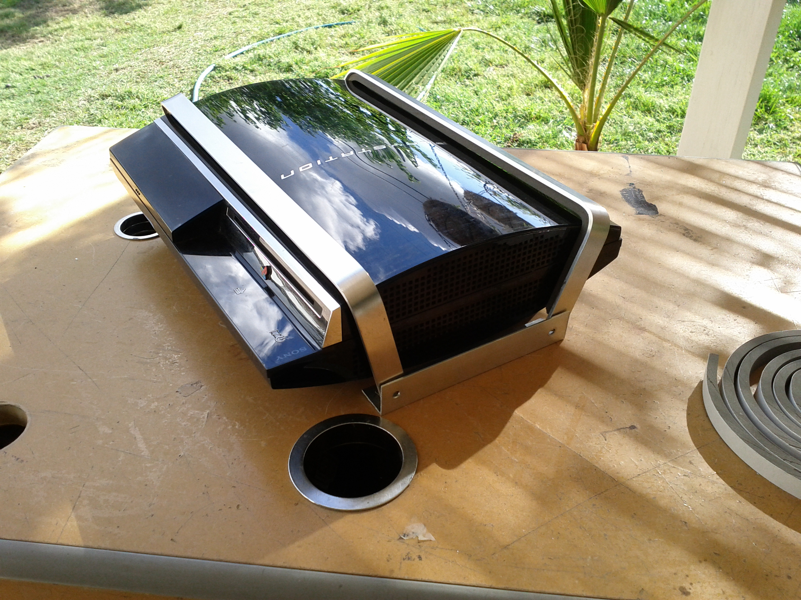 Playstation 3 Lock : 7 Steps (with Pictures) - Instructables