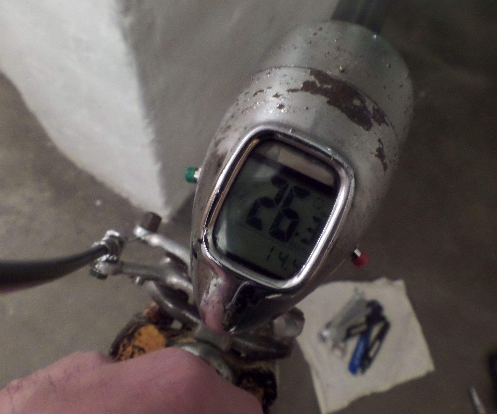 Fit a Digital Speedo and LED Lighting Into a Vintage Bicycle ...