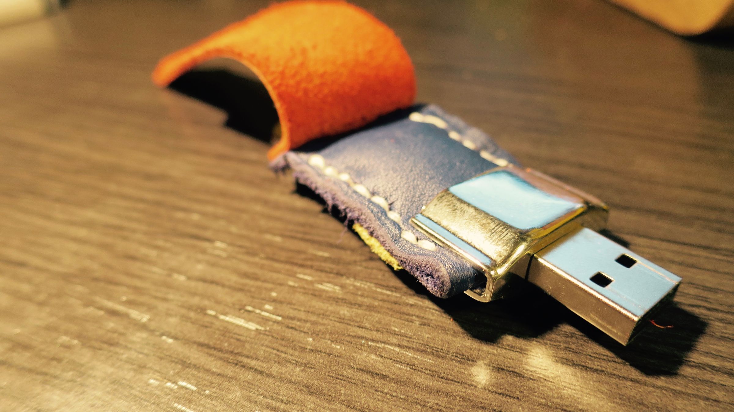 Leather USB Drive - Instructables