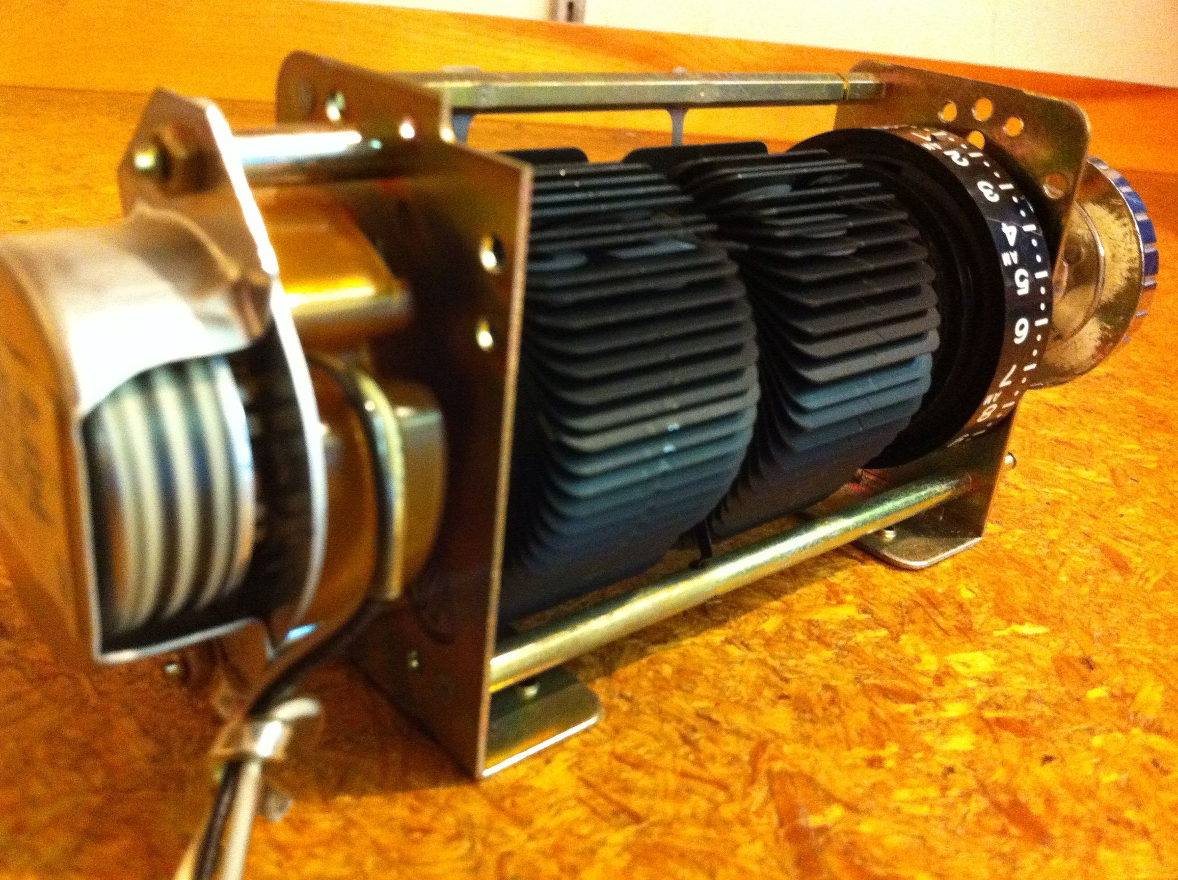 Cool Exposed Retro Flip Clock : 7 Steps (with Pictures) - Instructables